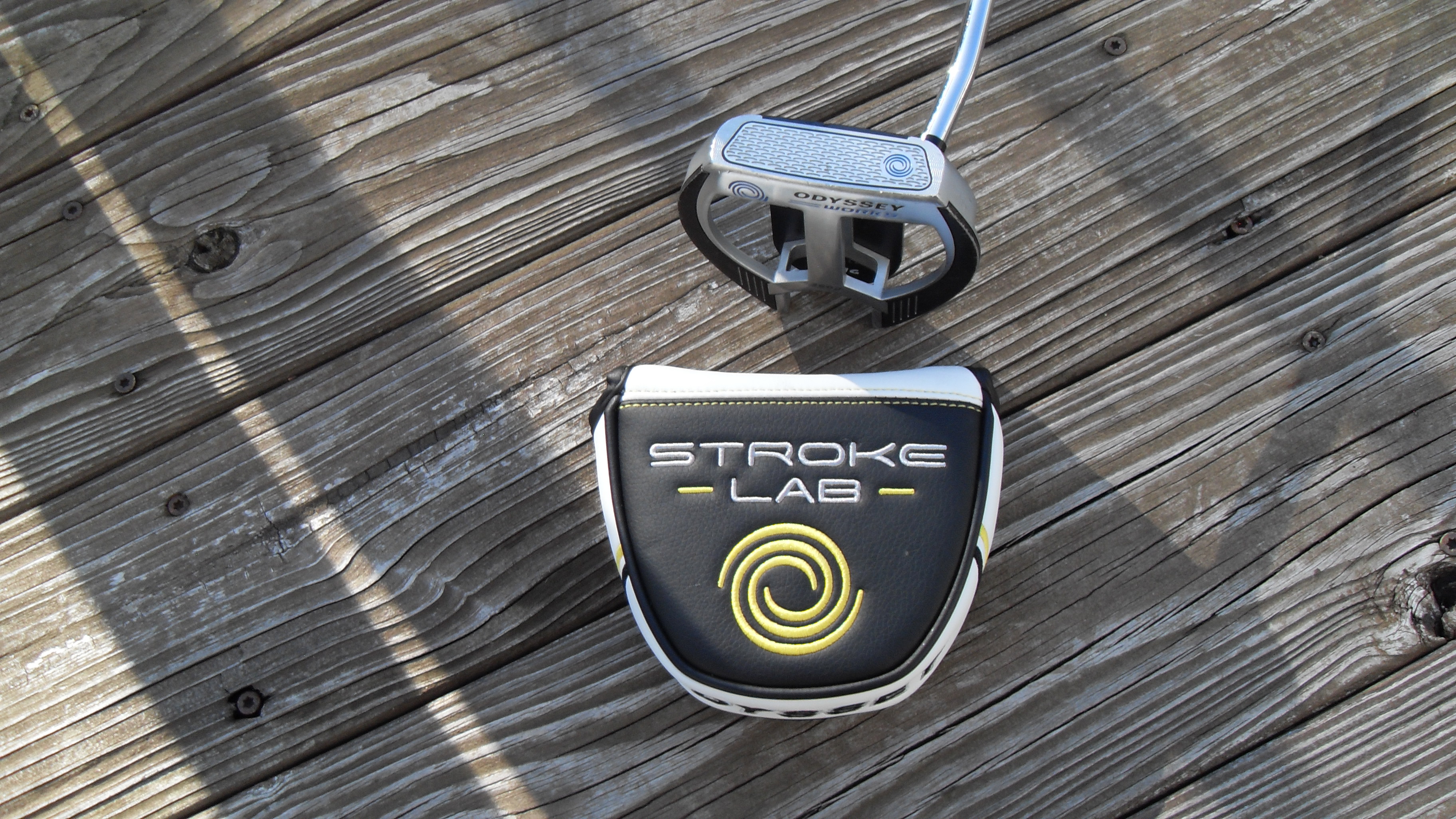 Odyssey Works 2-Ball Fang 360G Putter 35" | SidelineSwap