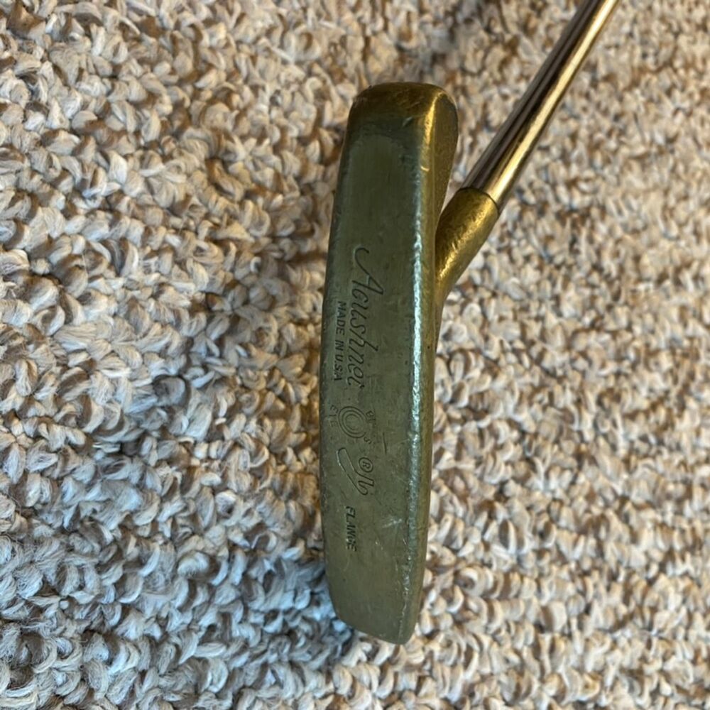 Bullseye Acushnet Flange Golf Club Putter 35" | SidelineSwap