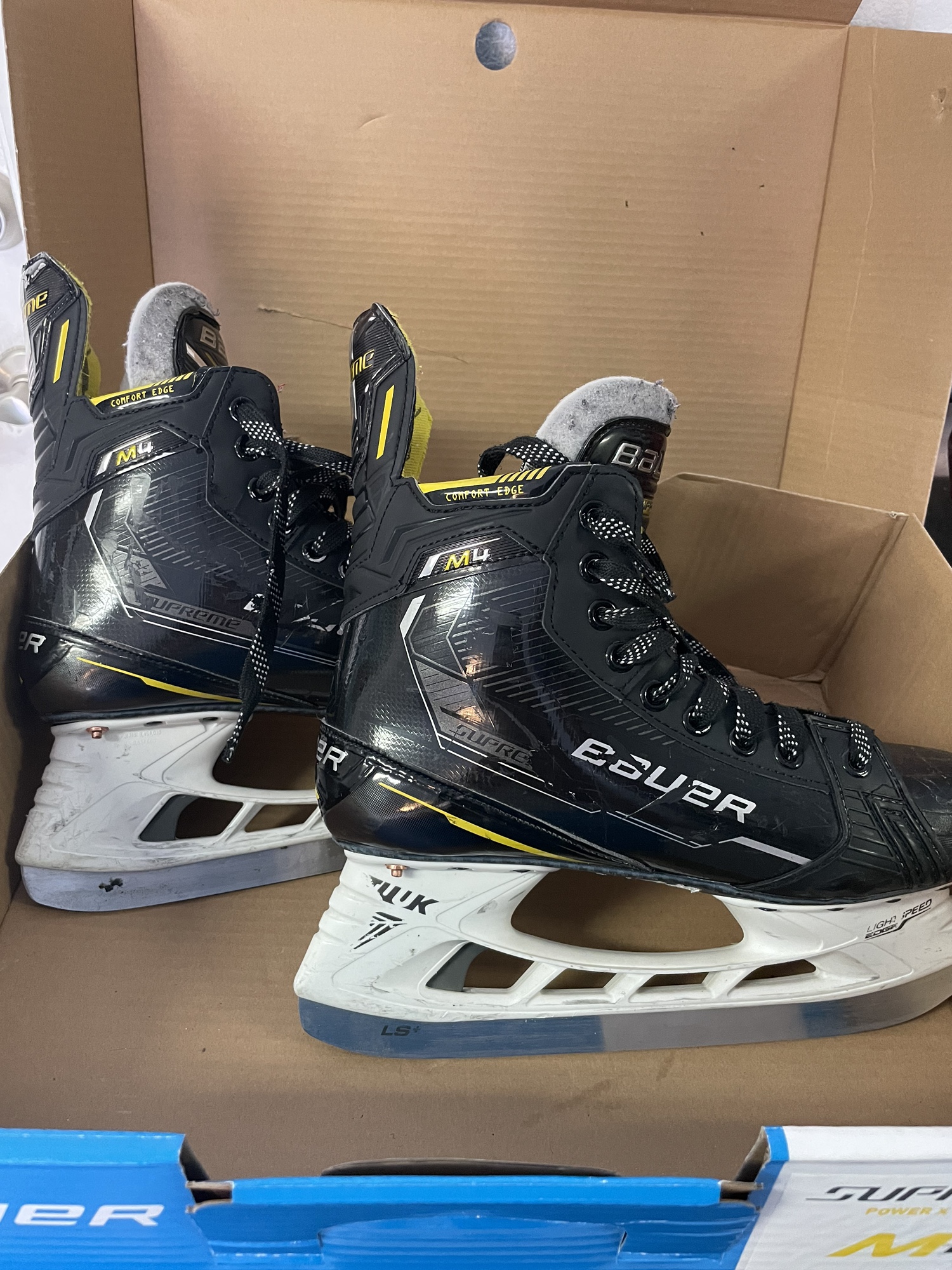 Senior used Bauer Supreme M4 hockey skates | SidelineSwap