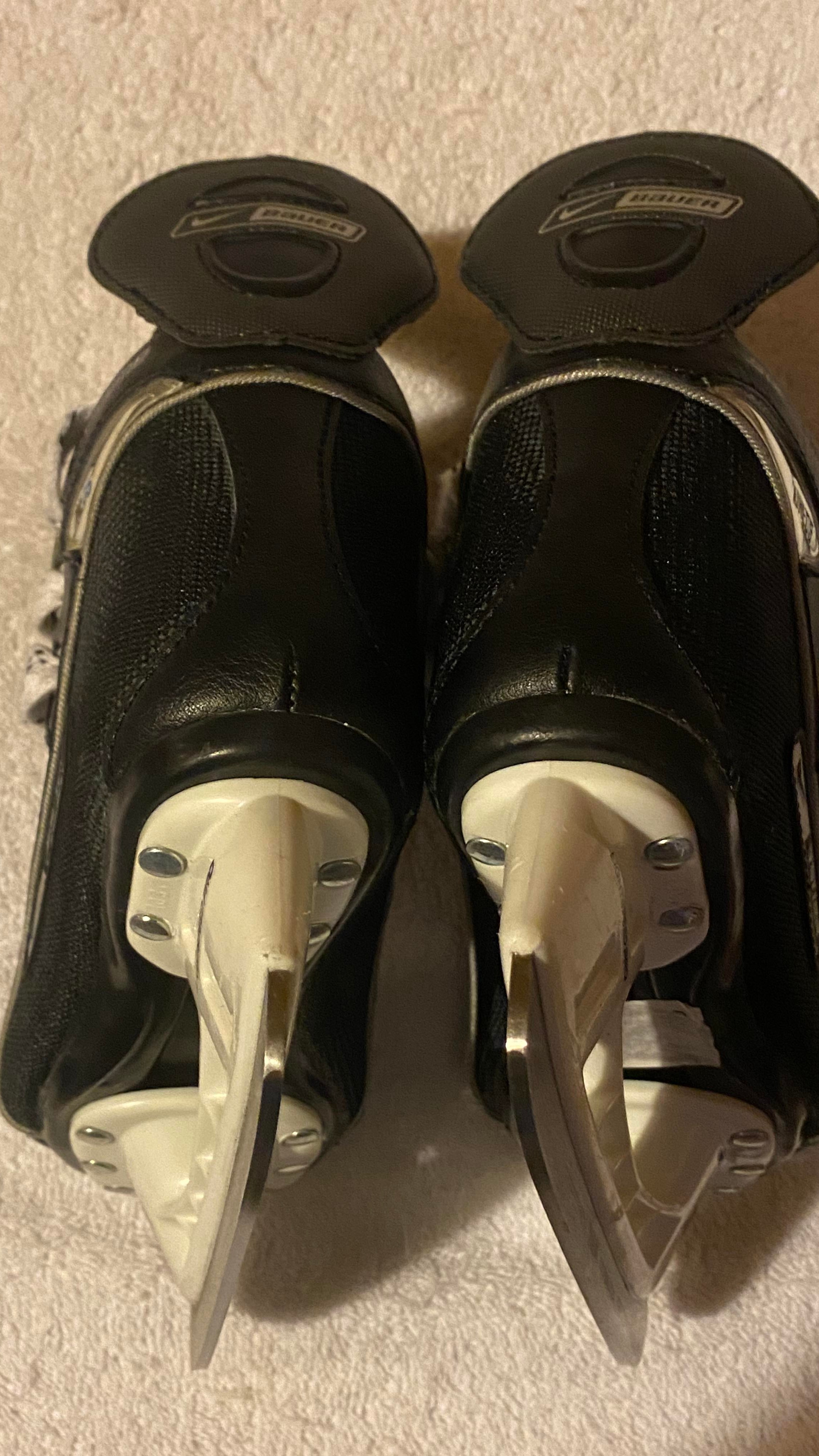 Nike Bauer Youth Ice Hockey Skates, Size Youth 10 | SidelineSwap
