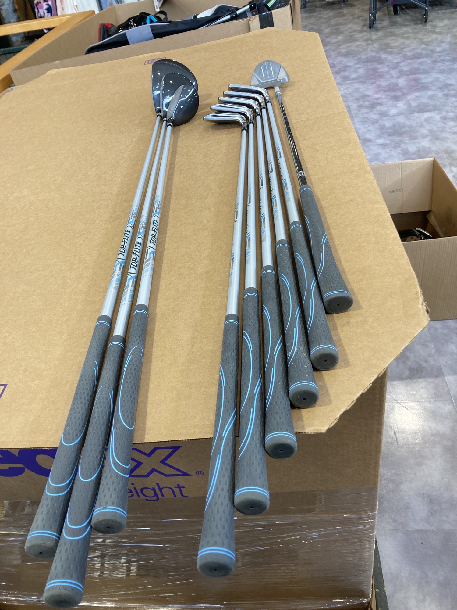 Used Women's Top Flite Right Hand 9 Club Set | SidelineSwap