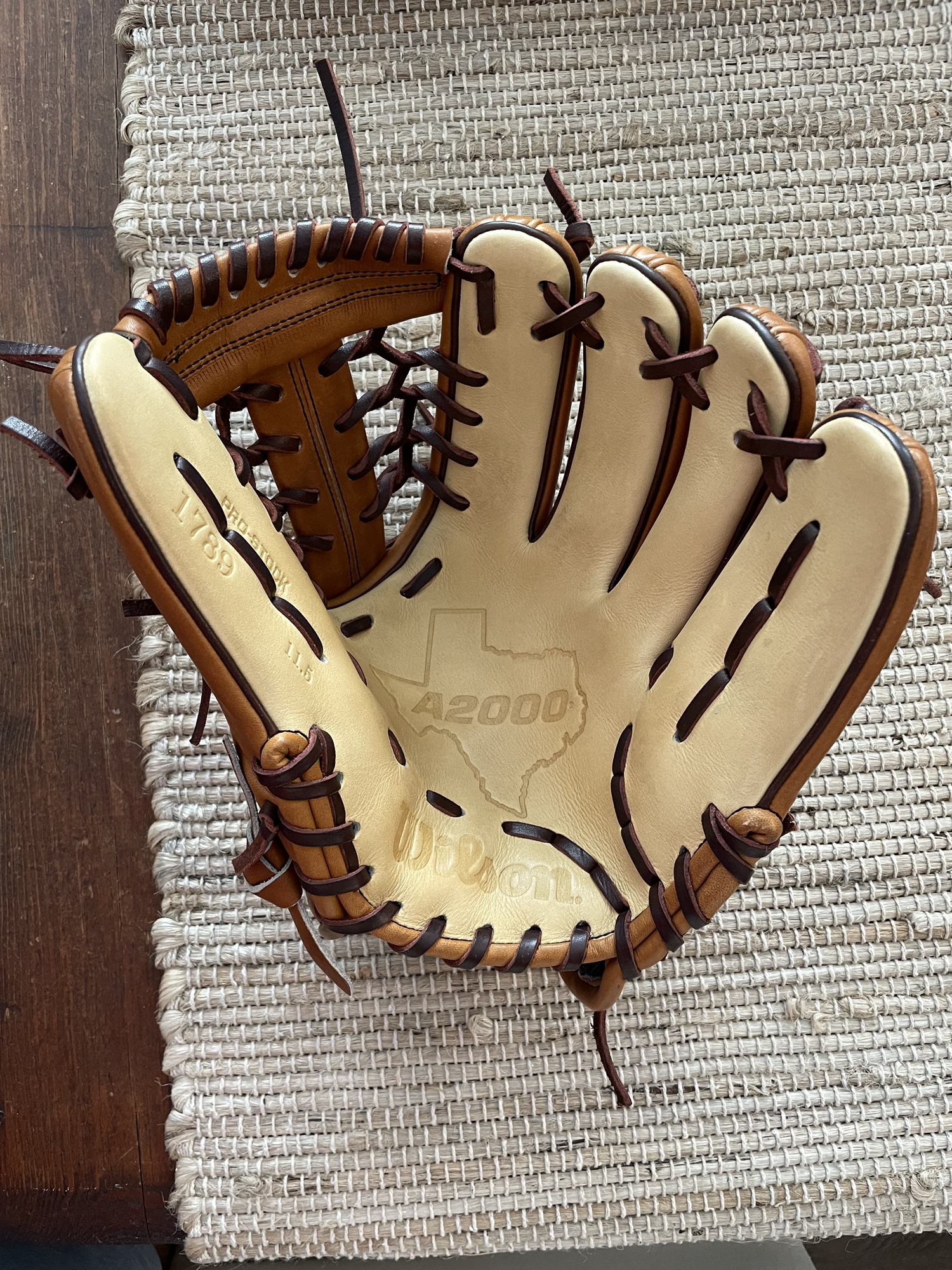 WILSON A2000 custom 1789 11.5” glove | SidelineSwap
