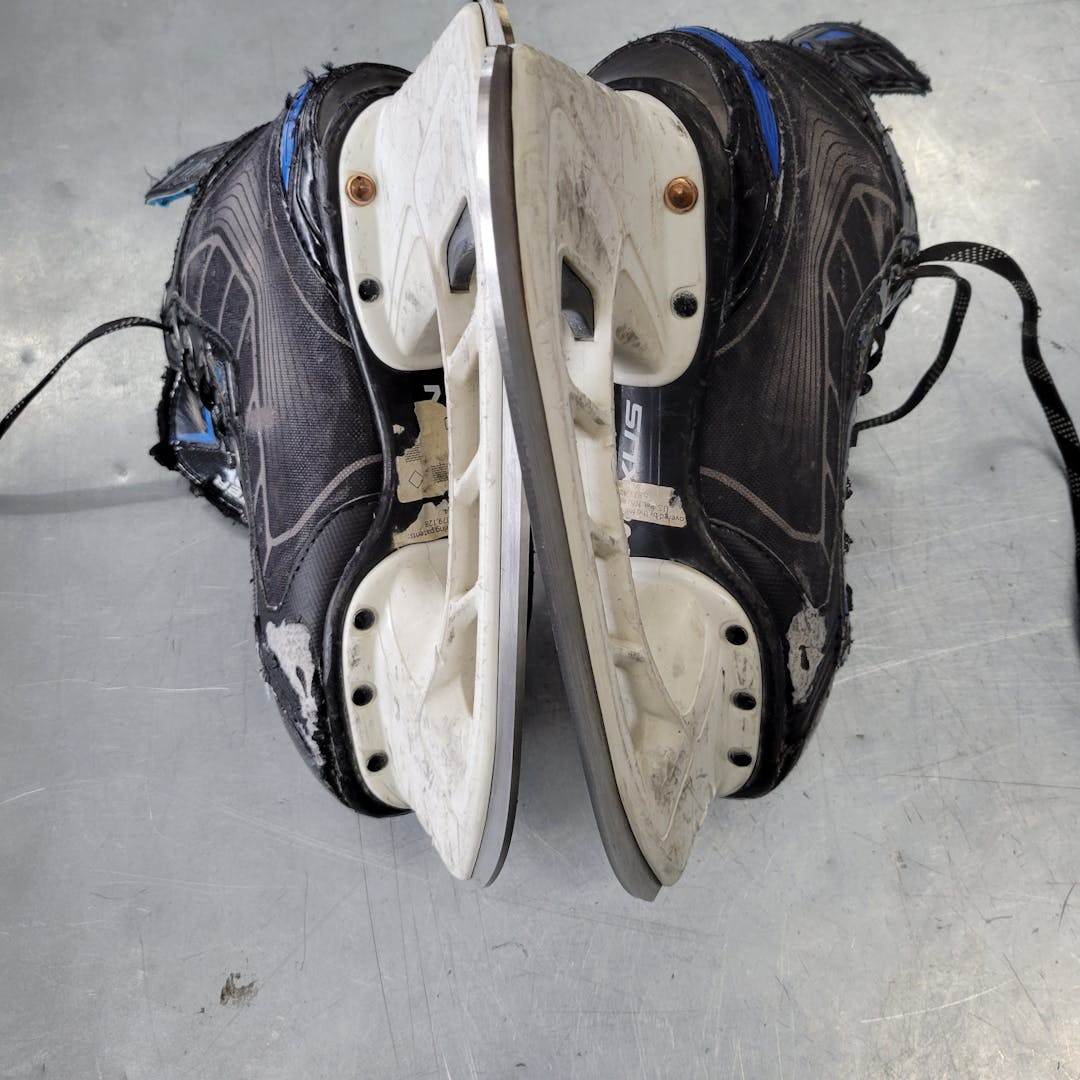 Used Bauer Nexus 7000 Junior 03 Ice Hockey Skates | SidelineSwap