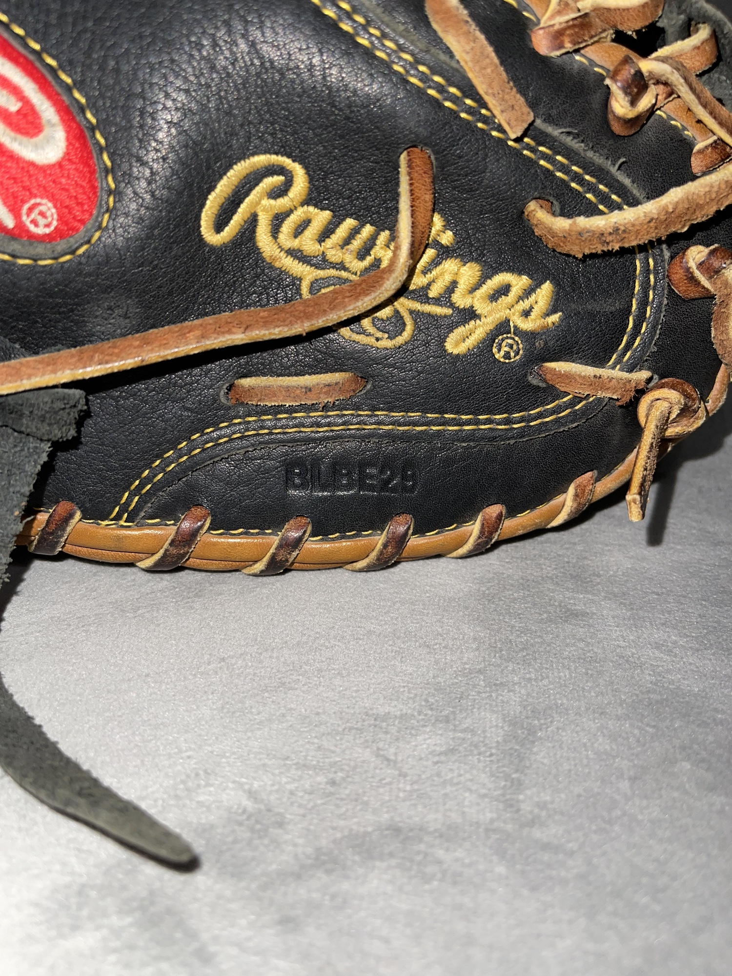 Catcher's 33" Gold Glove Baseball Glove | SidelineSwap