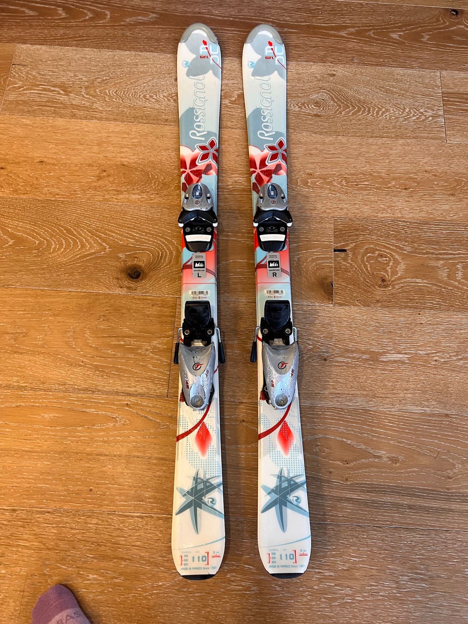Rossignol Fun Girl 110 Skis and Swix 90 cm poles | SidelineSwap