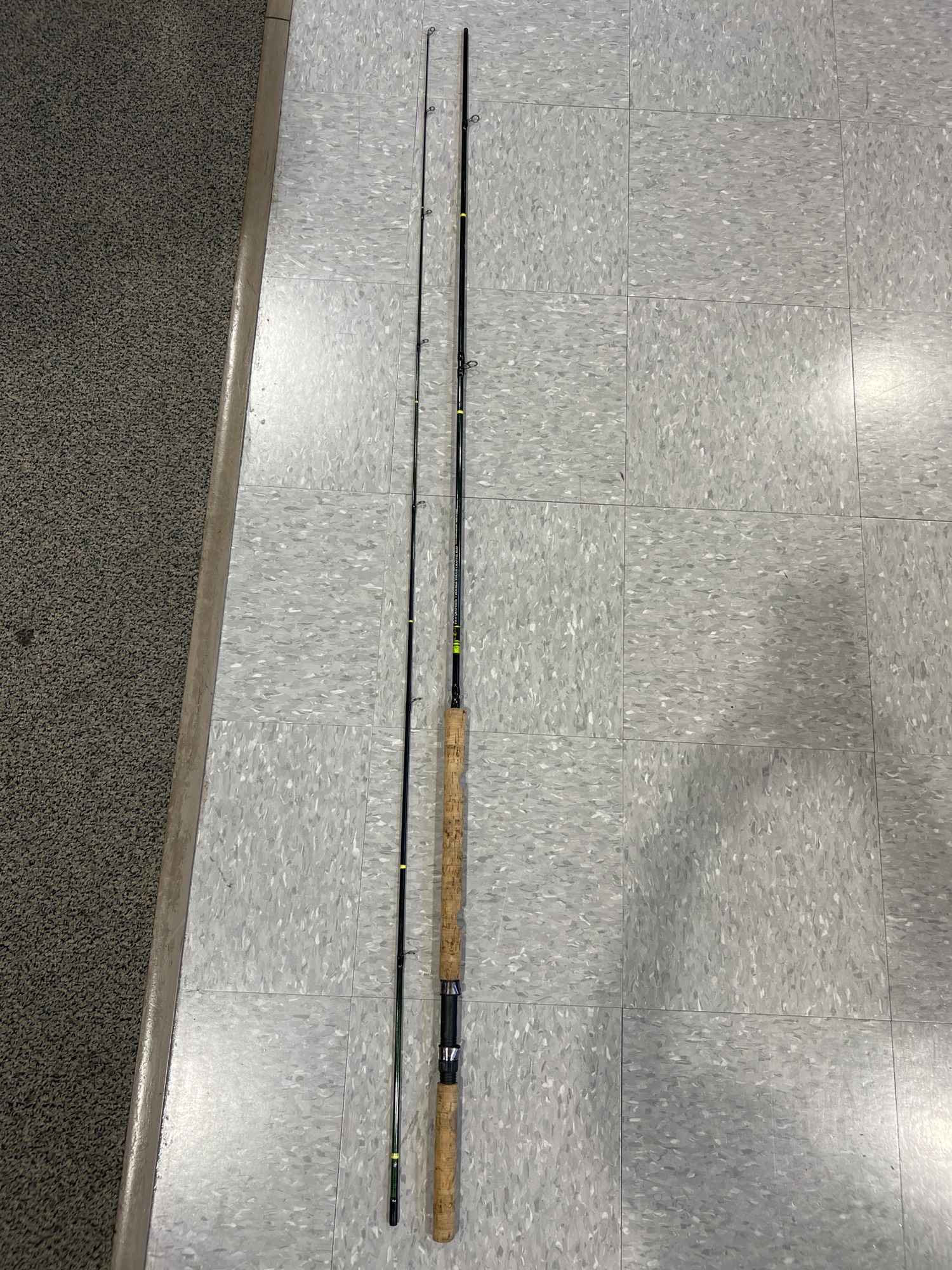Used Duck Commander Fishing Rod | SidelineSwap