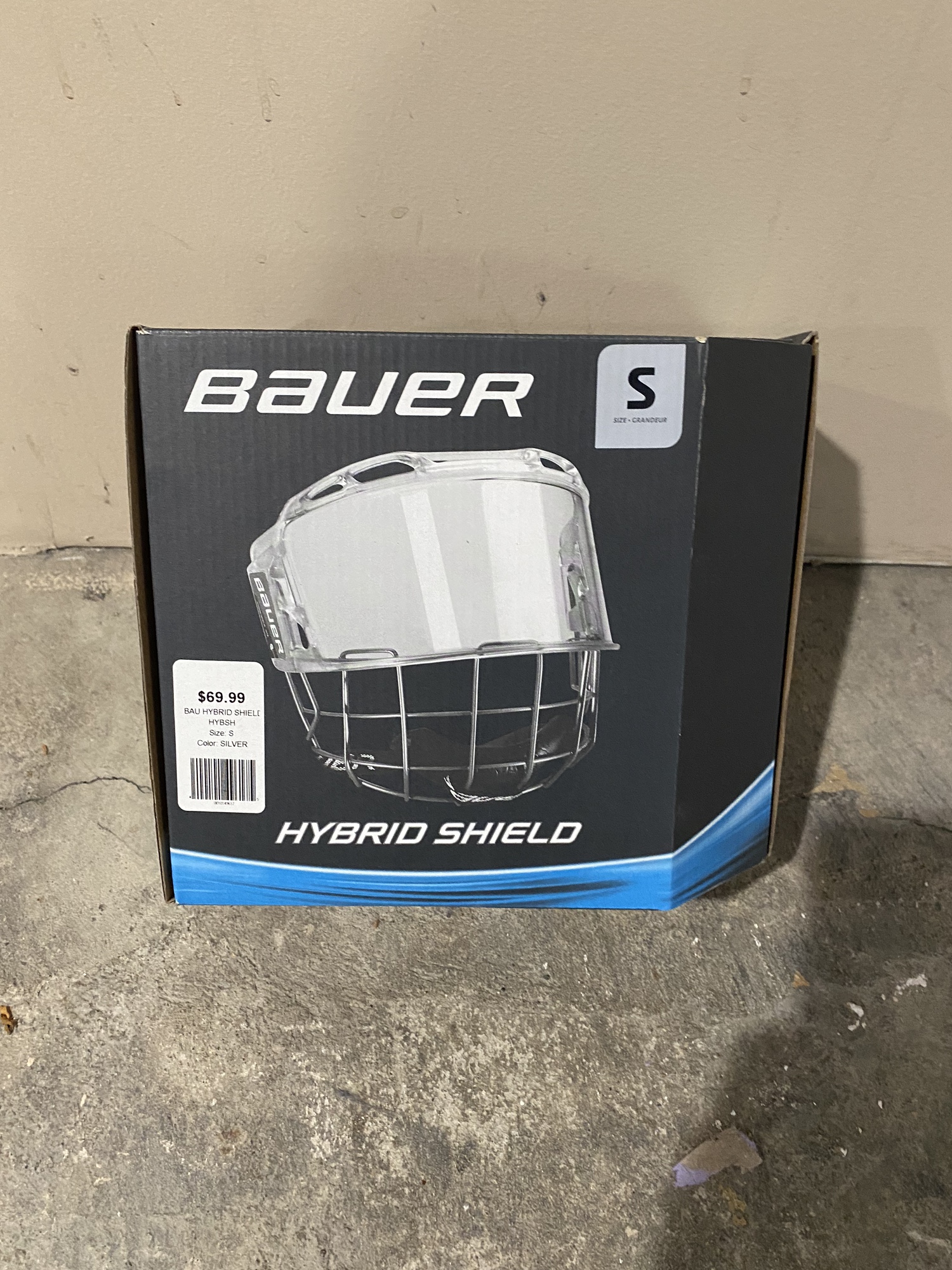 Small Bauer Shield Hybrid Shield | SidelineSwap