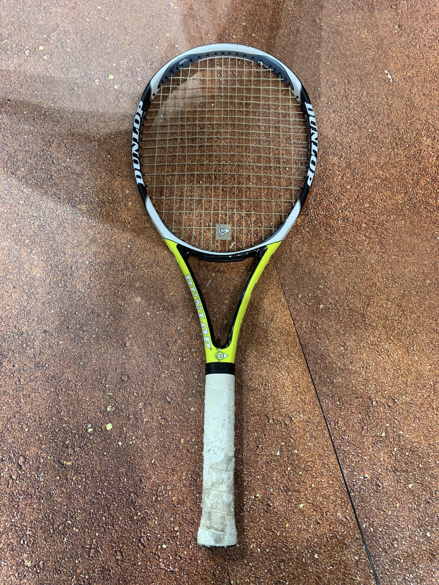 Used Dunlop Aerogel 500 Tour Tennis Racquet | SidelineSwap