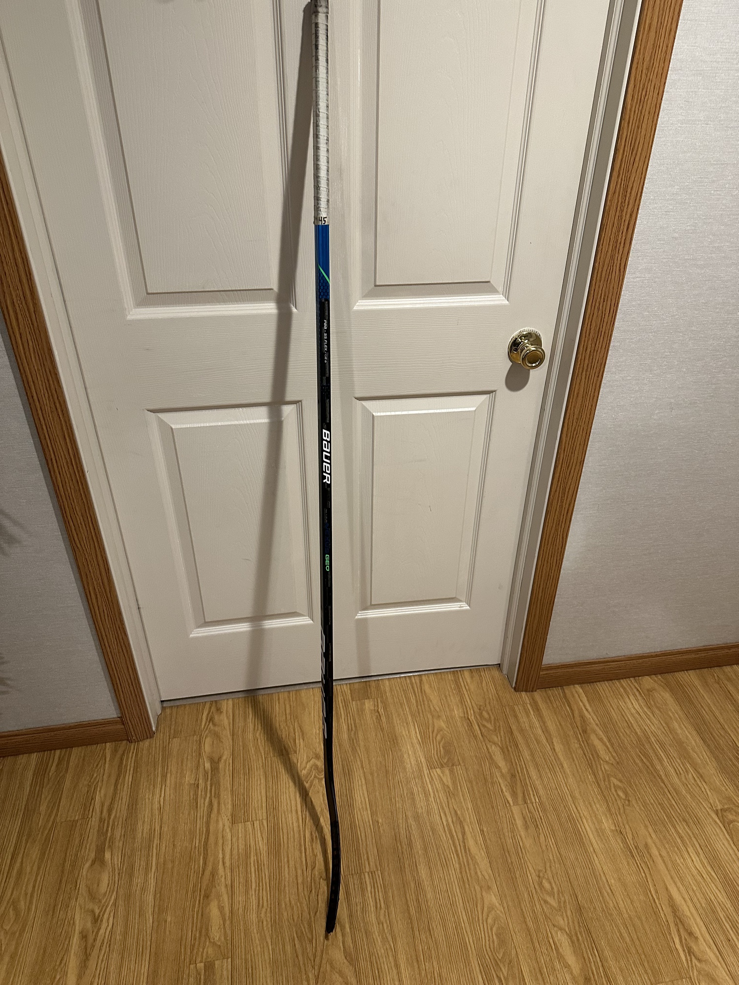 Intermediate Left Hand Nexus Geo Hockey Stick 55 Flex | SidelineSwap