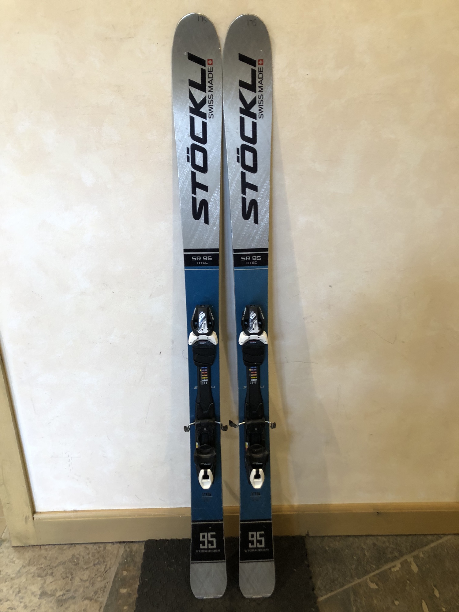 2021 Stockli Stormrider 95 Skis With Bindings 175cm | SidelineSwap