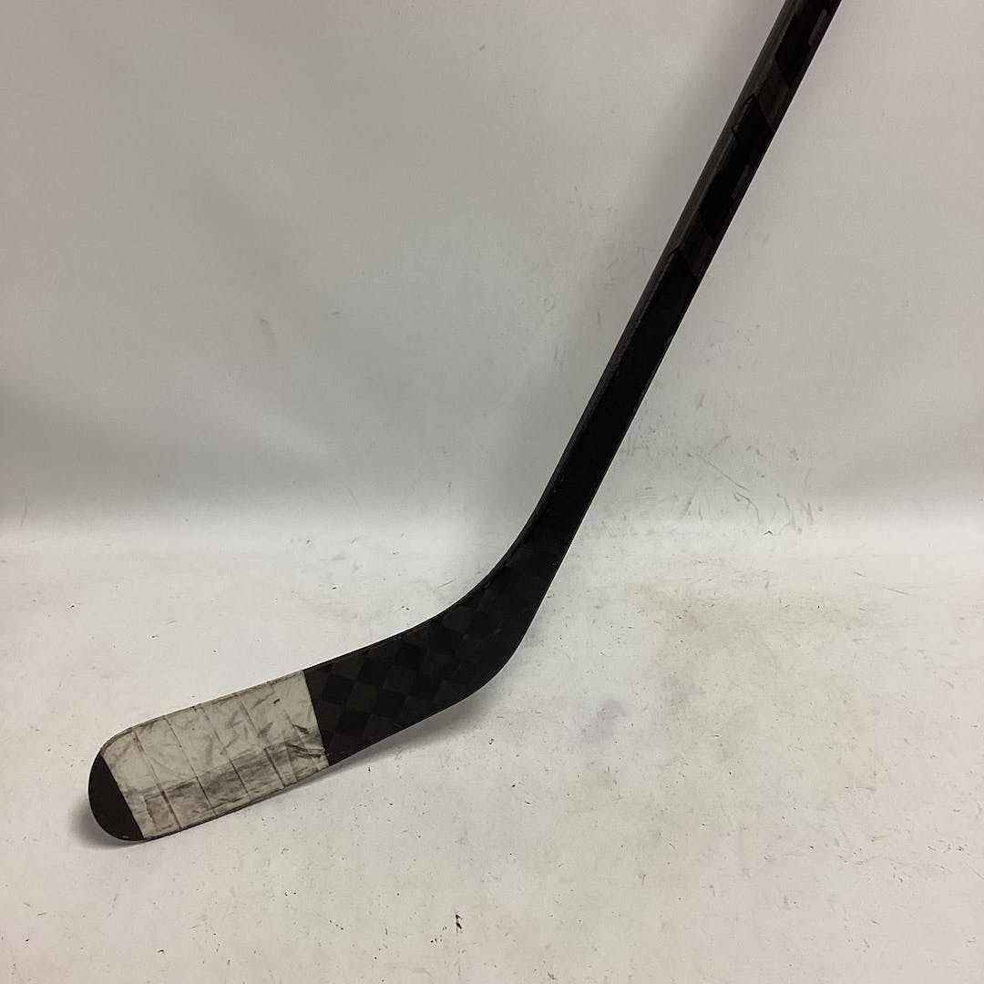 Used Ccm Ribcore Trigger 6 75 Flex Pattern P90tm Senior One Piece ...