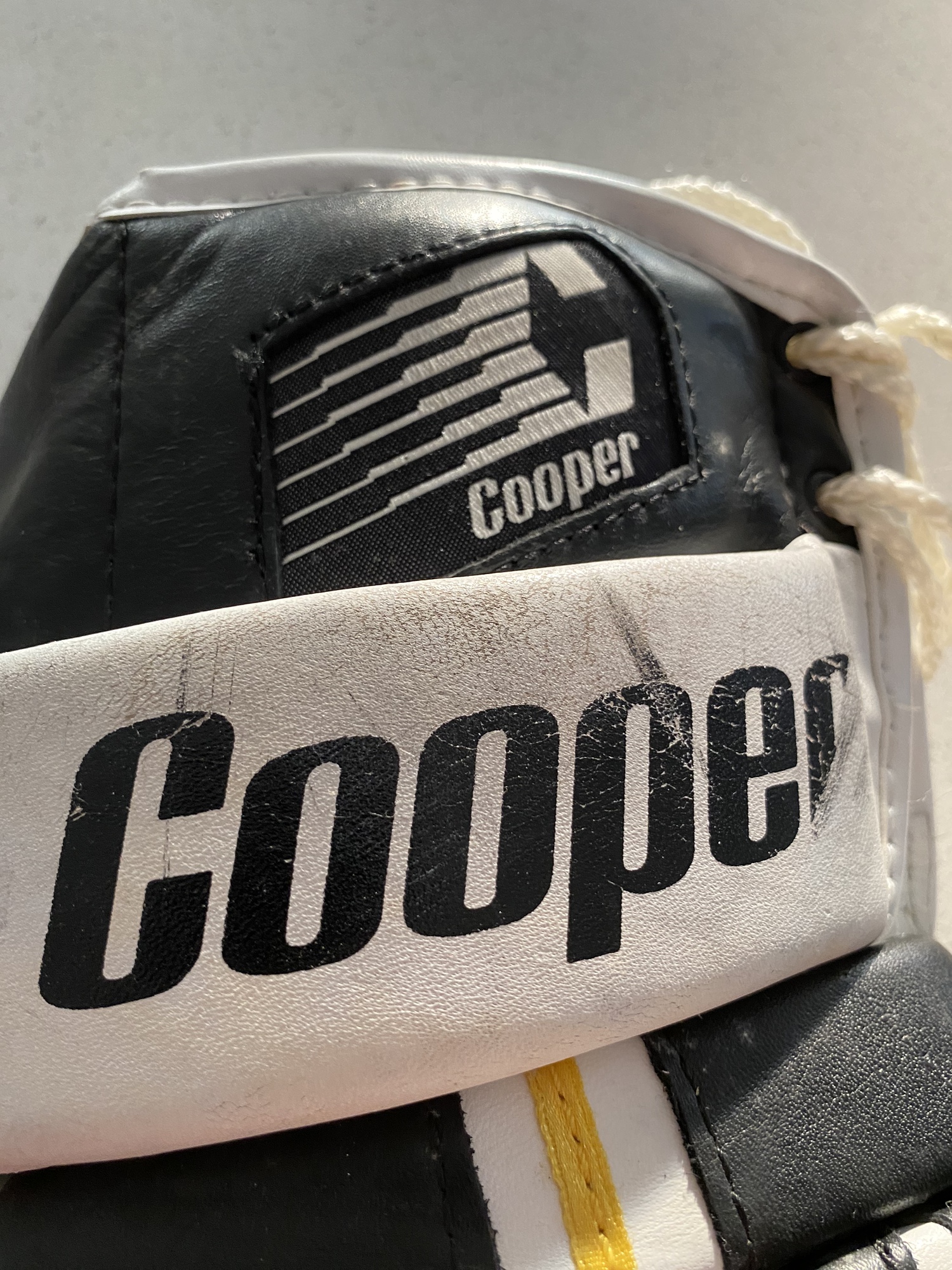 Vintage Cooper hockey Gloves | SidelineSwap