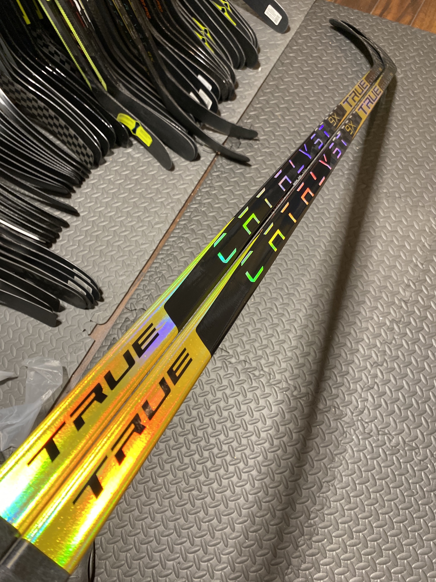 2 Pack New RH True Catalyst PX Roy P90T 85 Flex | SidelineSwap