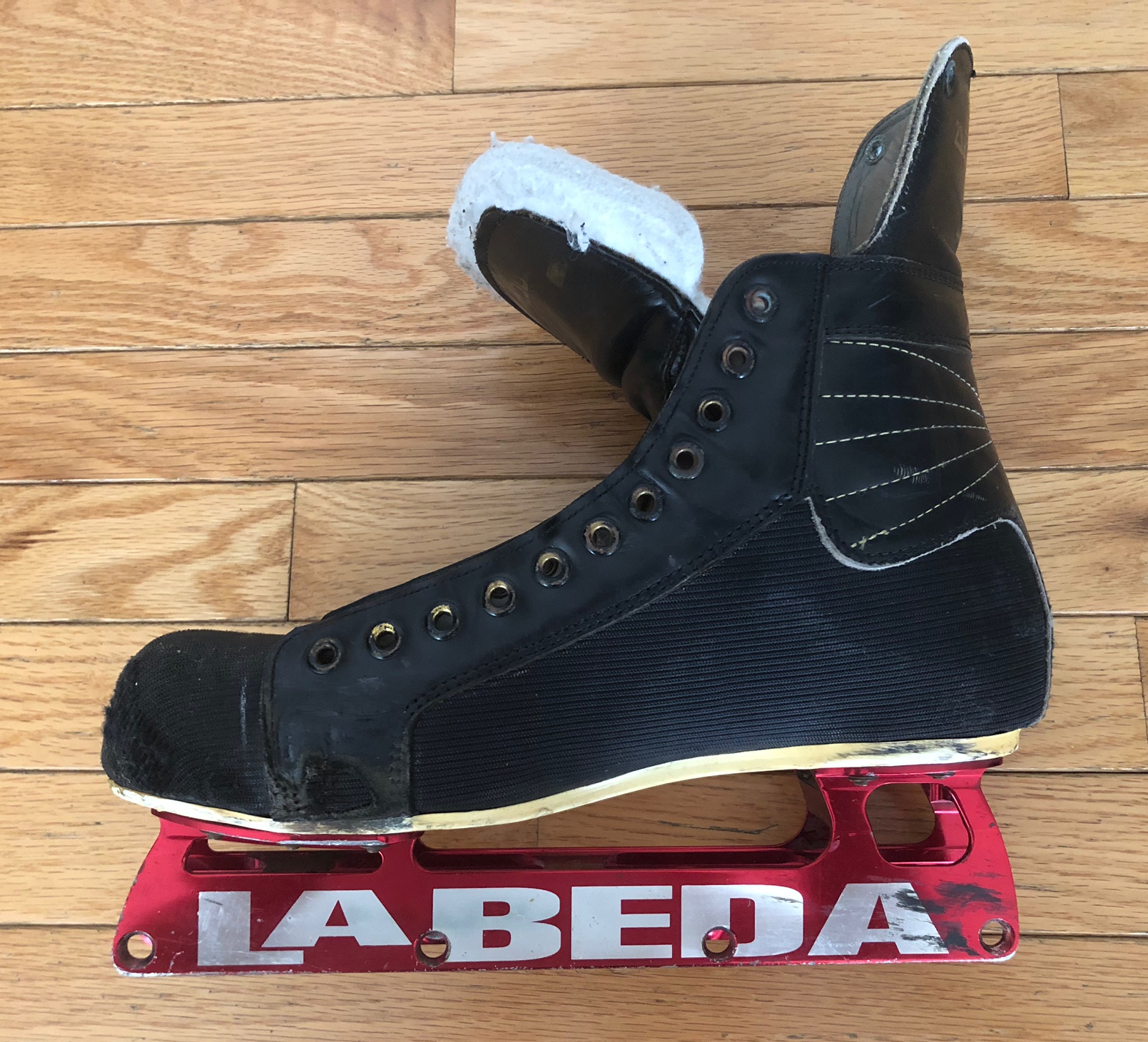 DAOUST 501 Hockey Skates w/ Labeda Pro Extreme Edge Inline/Roller ...