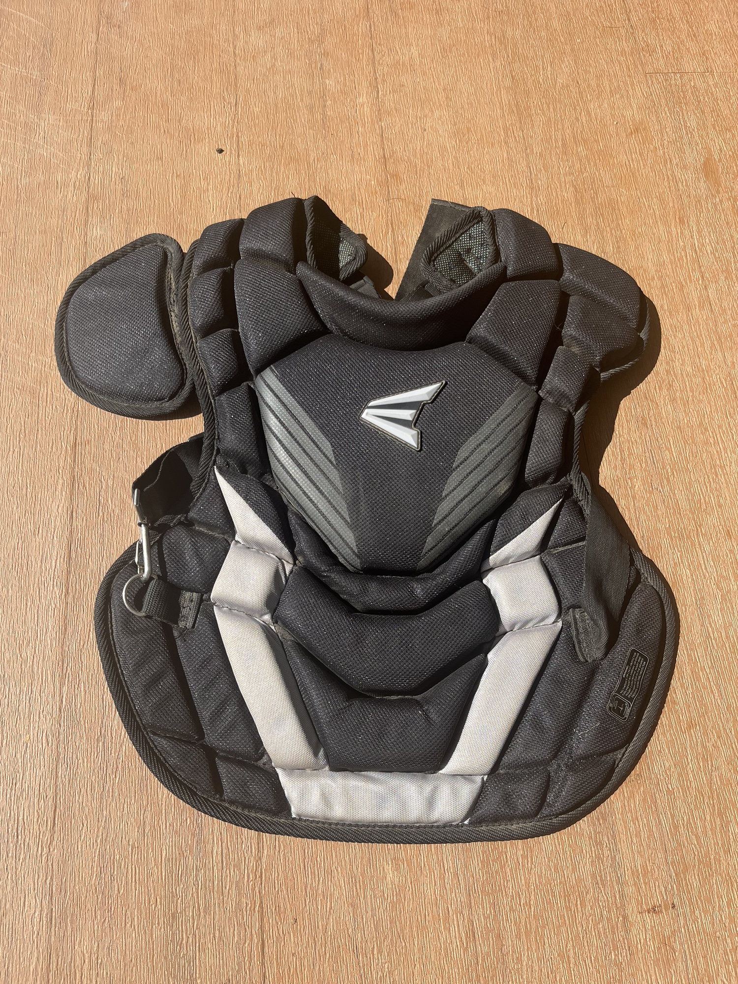 Easton Youth Catchers Chest Protector | SidelineSwap