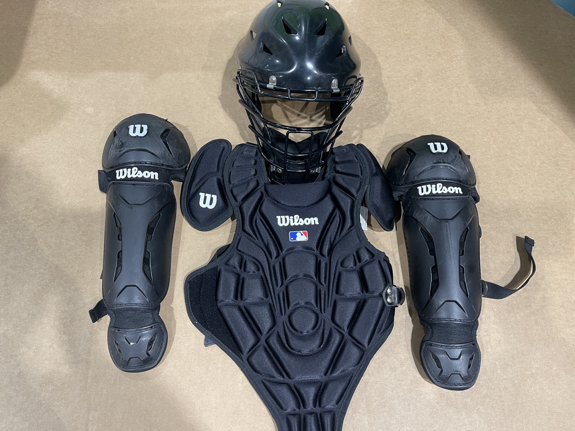 Used Wilson EZ Gear Kit Catcher's Set | SidelineSwap