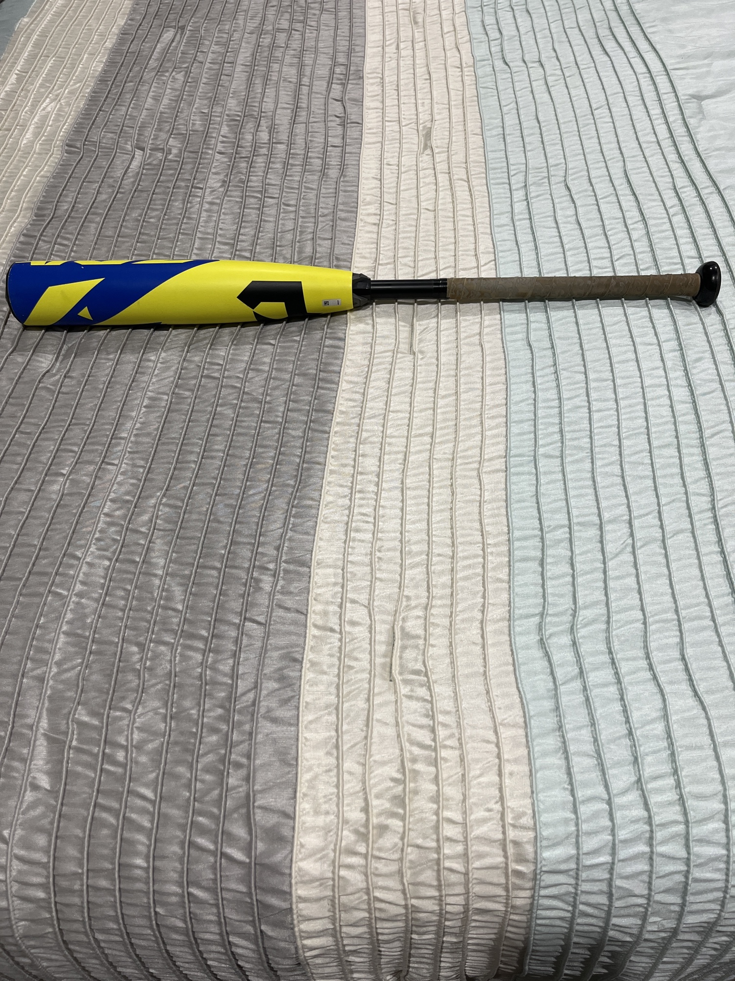 Demarini Zoa Custom (-10) 20oz 30” Bat | SidelineSwap