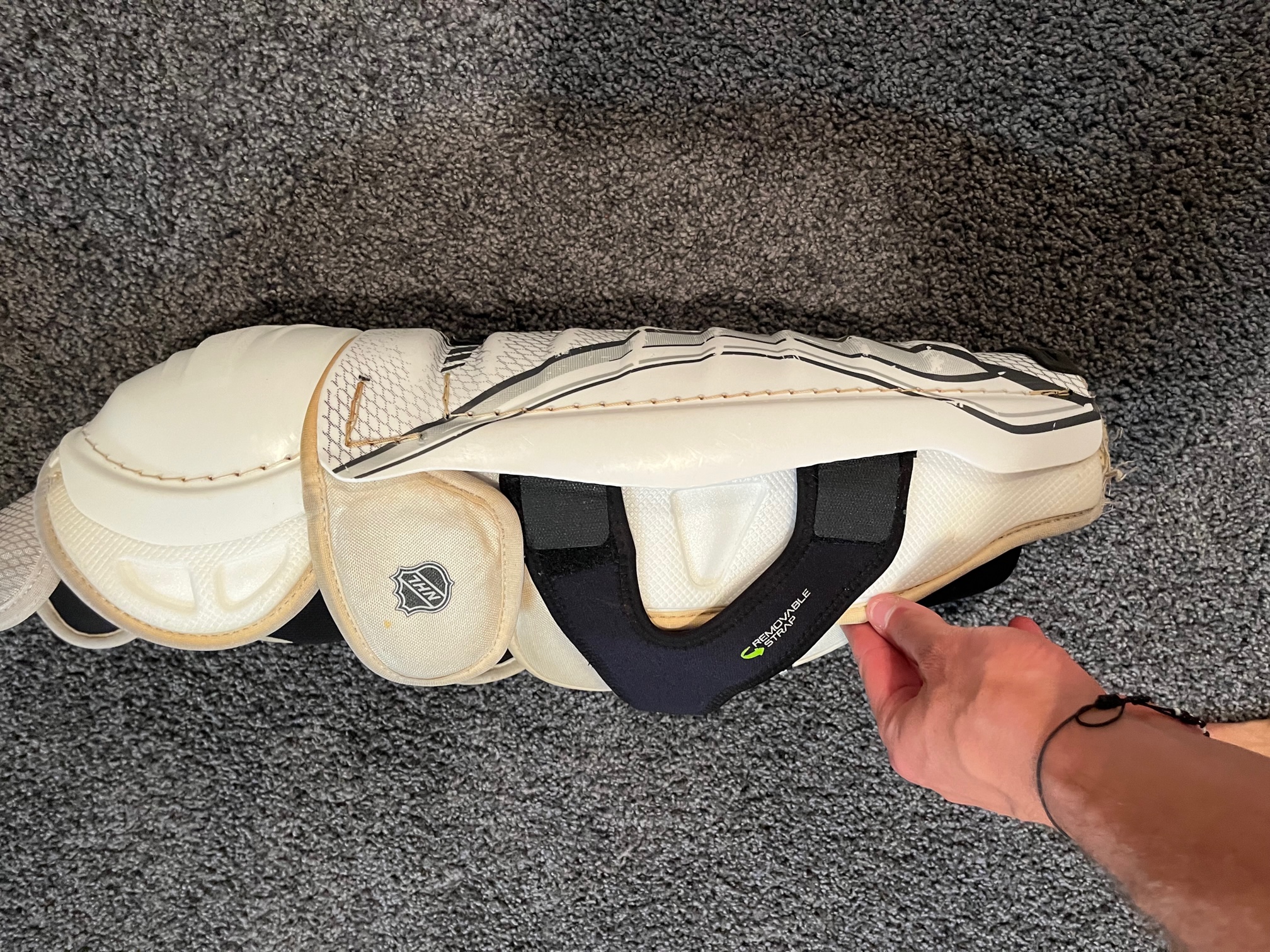 Used Reebok 20K Pro Shin Pads Pro Stock *** Right Shin Pad Only ...