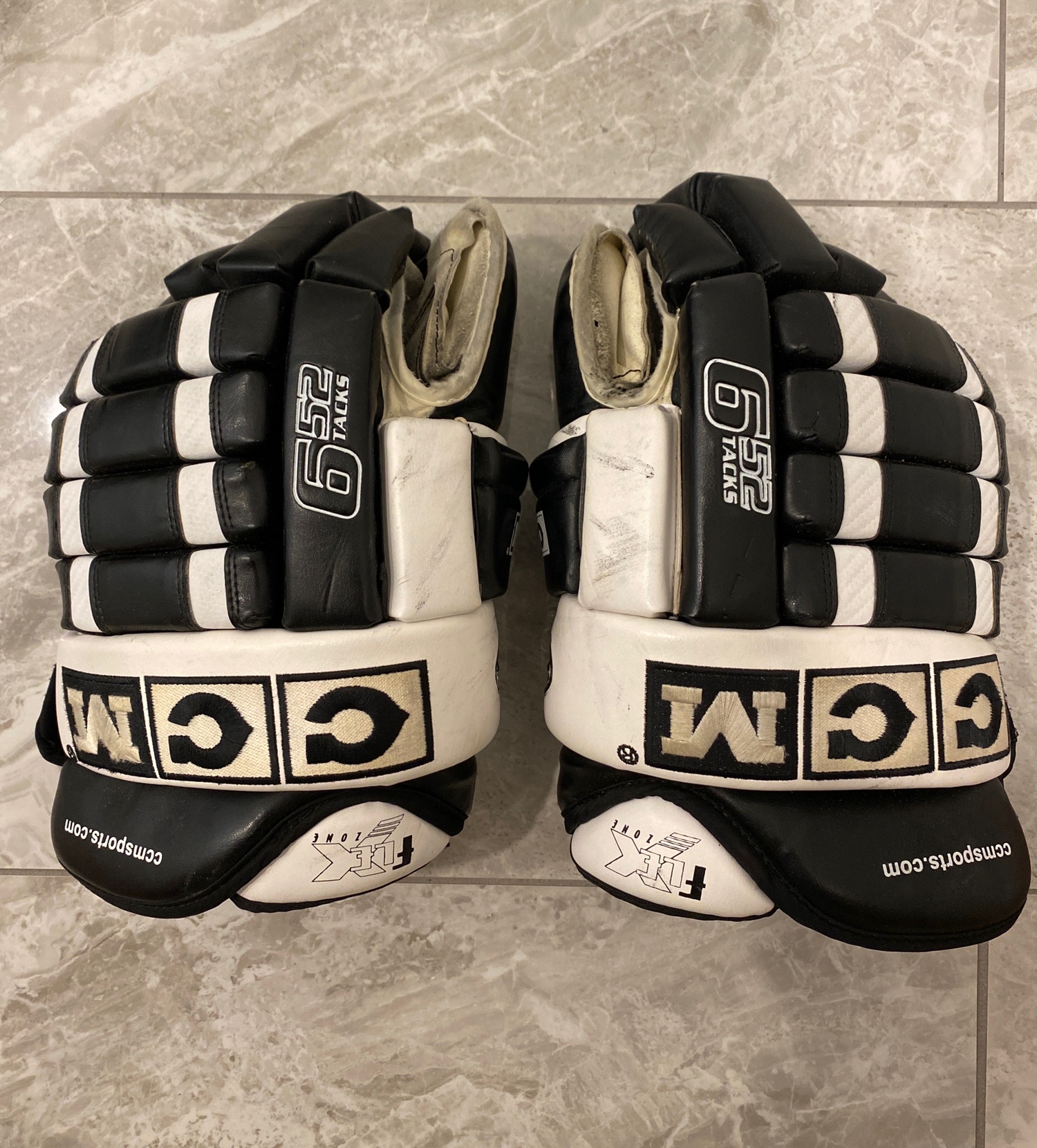 CCM 652 Tacks 15” - Large Adult Hockey Gloves | SidelineSwap