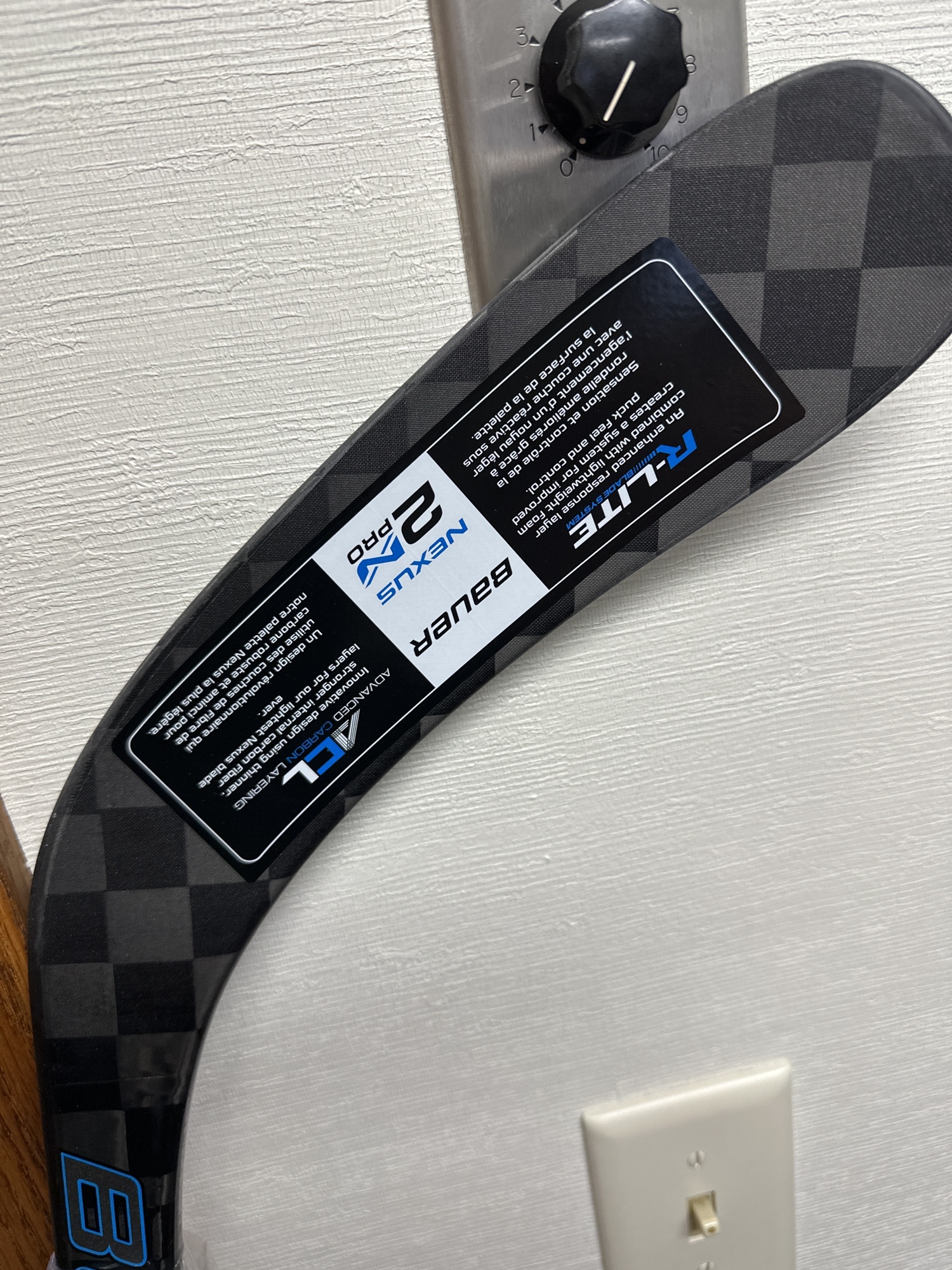 NEW JUNIOR New Right Handed Bauer Nexus 2N PRO Hockey Stick P88 55 FLEX ...