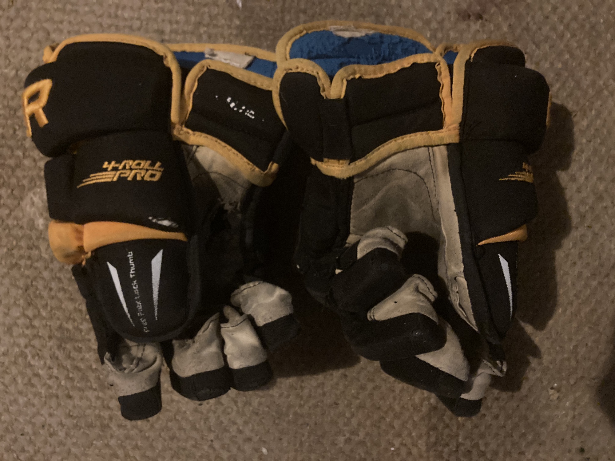 Bauer Pro 4 Roll Gloves - 14 In. - Team Stock | SidelineSwap