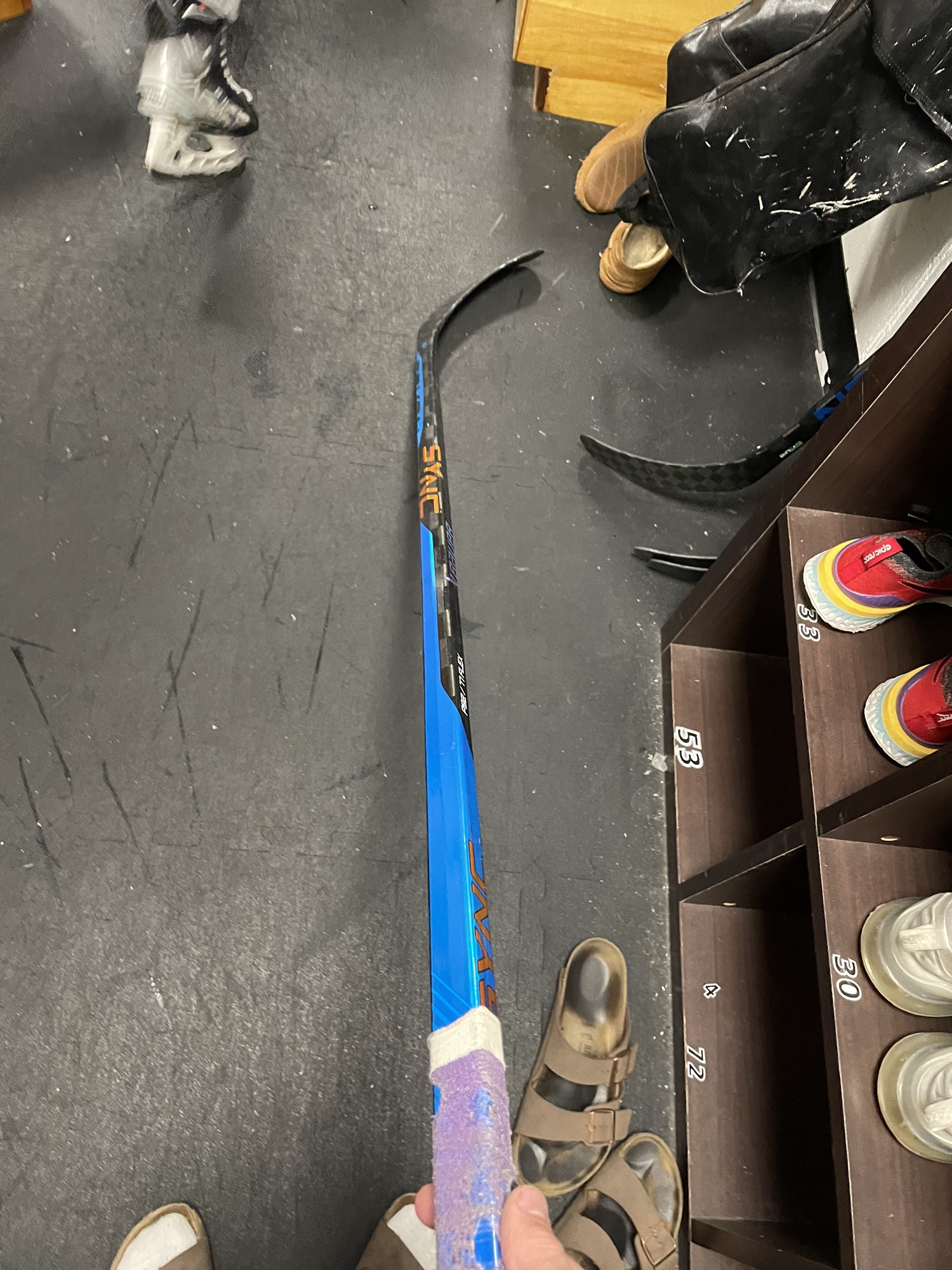 2 Senior Left Hand P92 Pro Stock Nexus Sync Hockey Sticks | SidelineSwap