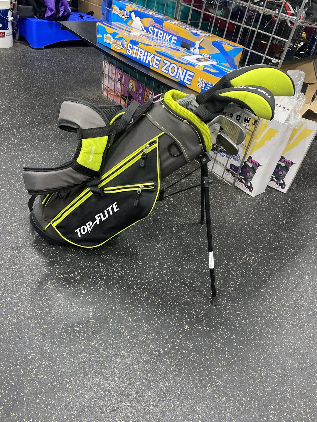 Used Top Flite Jr Set 6 Piece Regular Flex Steel Shaft Men's Club Sets ...