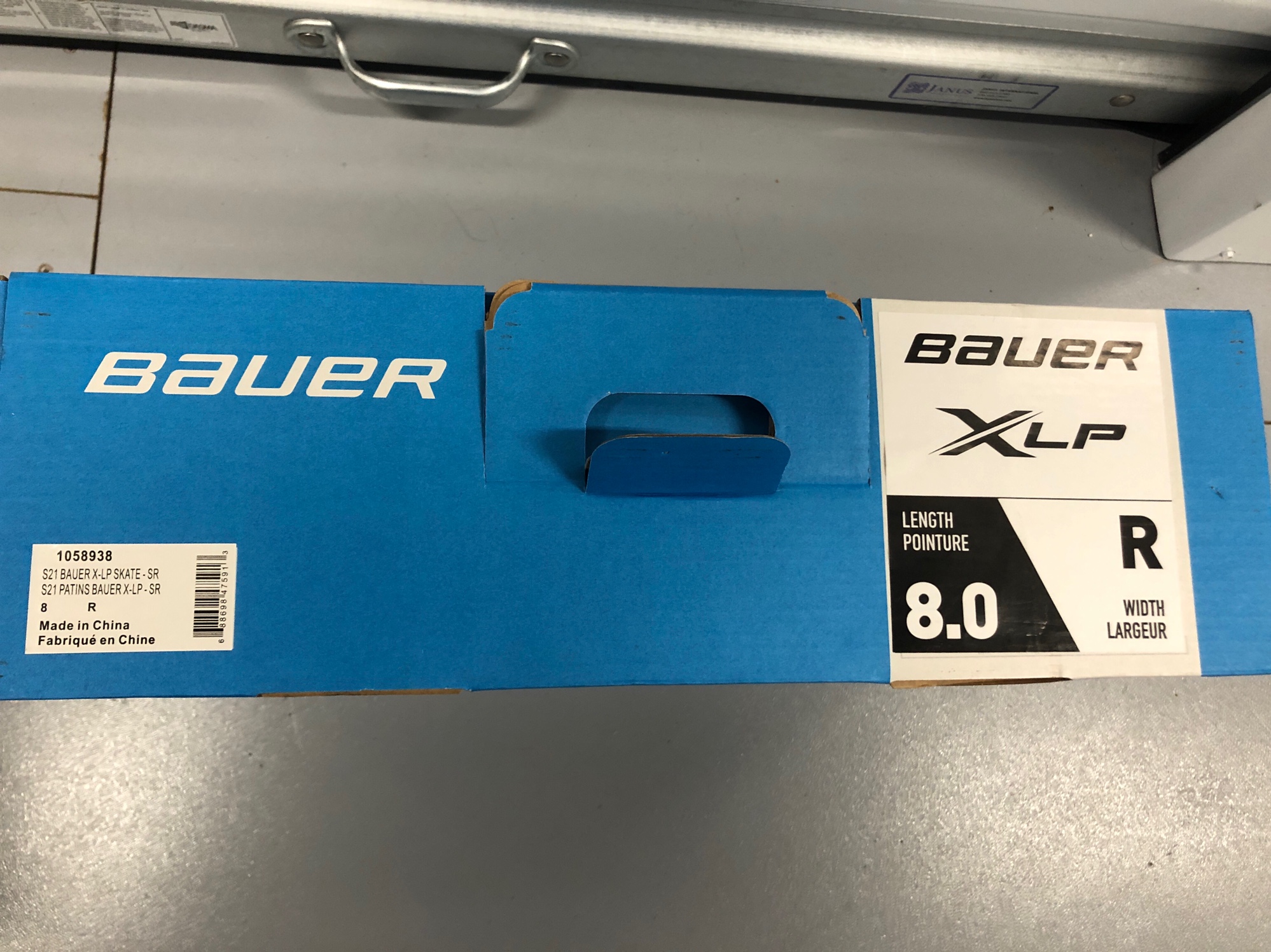 Bauer XLP Hockey Skates Size 8 | SidelineSwap
