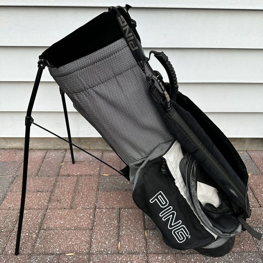 Ping Hoofer 2 Golf Club 4 Way Carry Stand Bag Dual Straps Black White ...