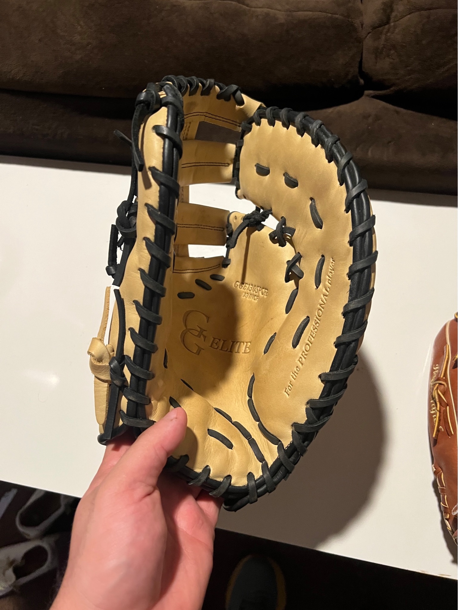 Used First Base 13" Gold Glove Elite Baseball Glove | SidelineSwap