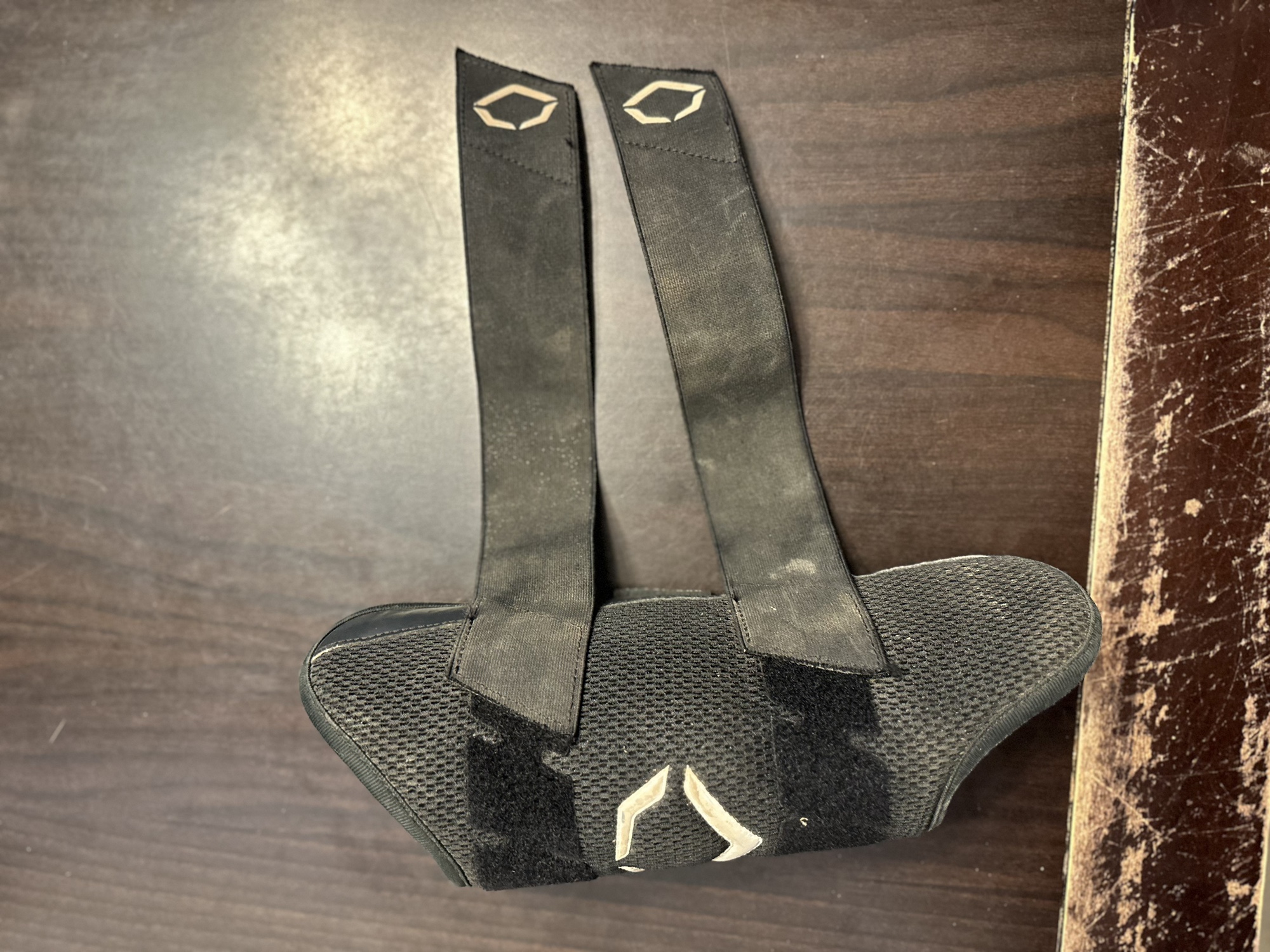 LH Black Used Senior EvoShield Shin Guards Leg guard | SidelineSwap