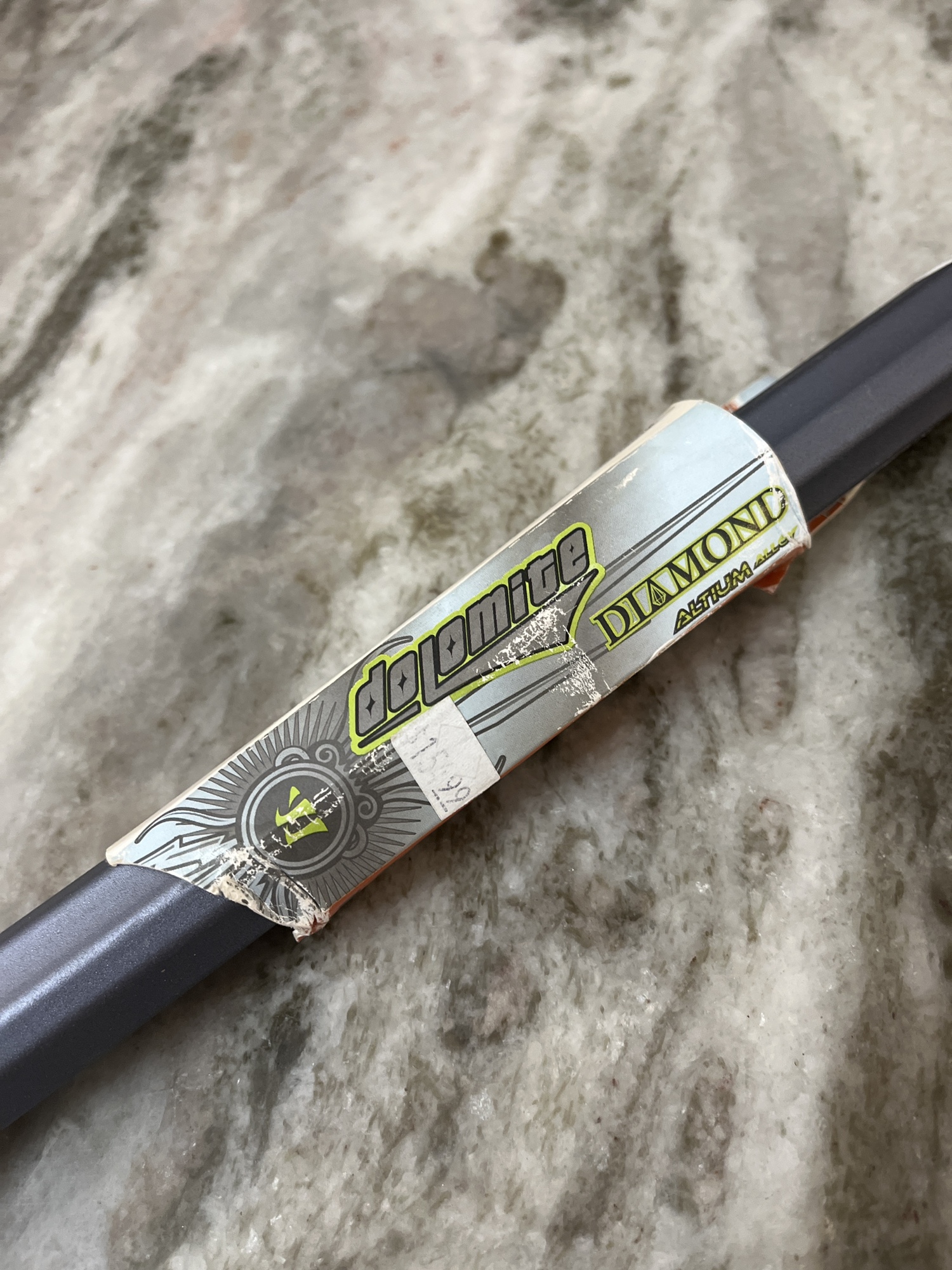 RARE - New Warrior Dolomite Diamond GOALIE shaft | SidelineSwap