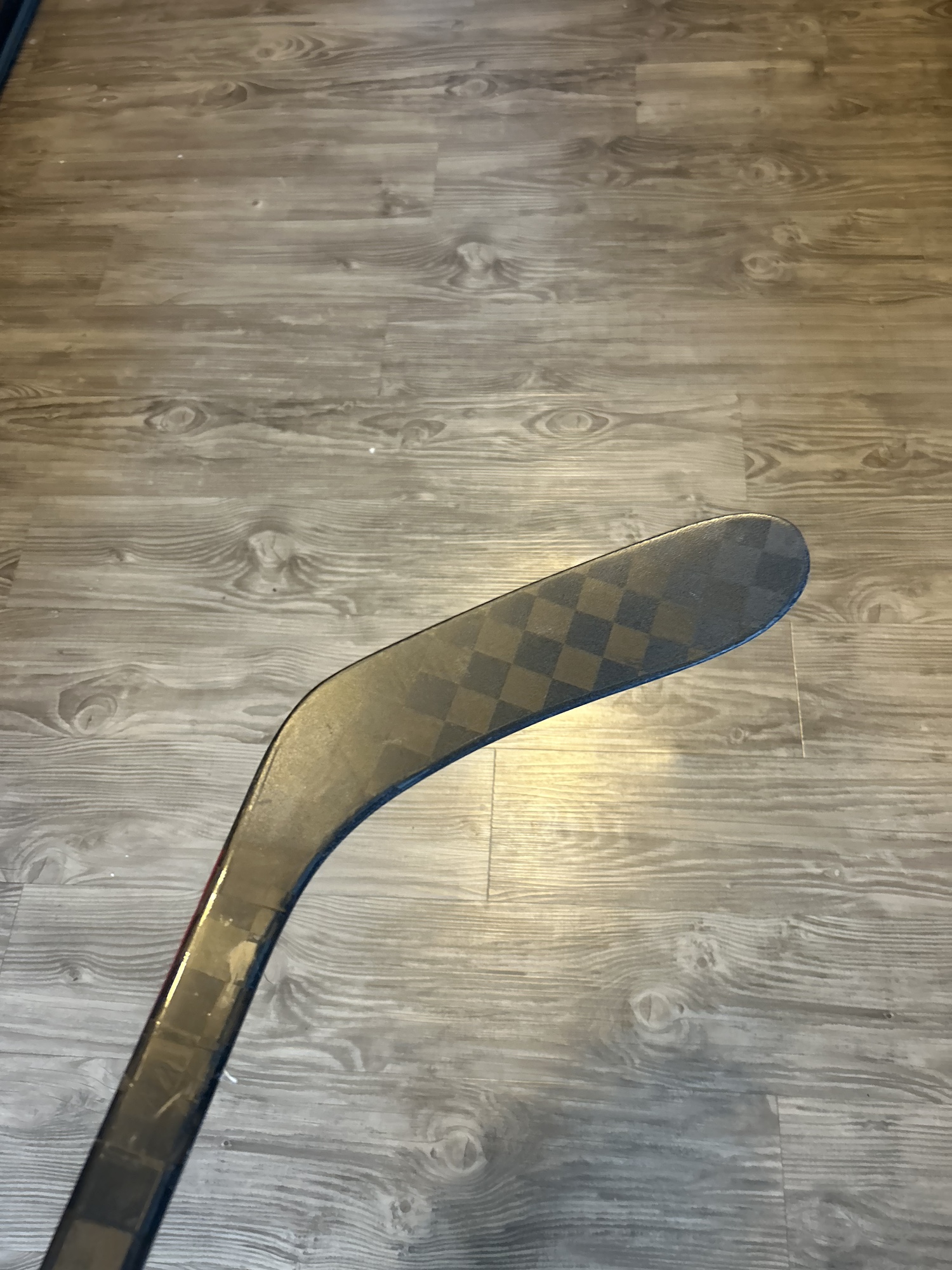 “Hossa” RH pro stock 77 Flex Grip Hockey Stick, Like New | SidelineSwap