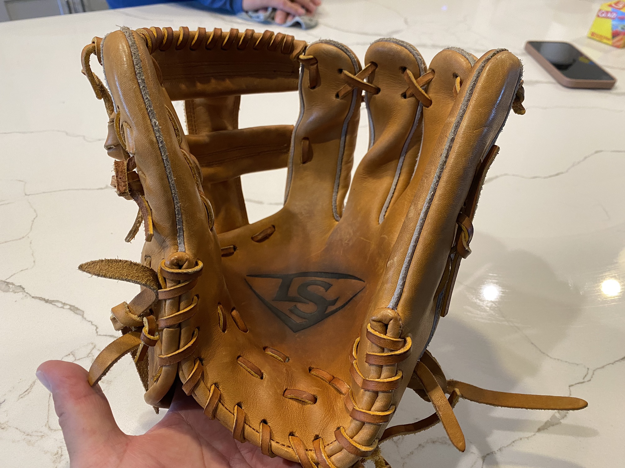 Japan Exclusive Louisville Slugger Single Post 11.75” | SidelineSwap