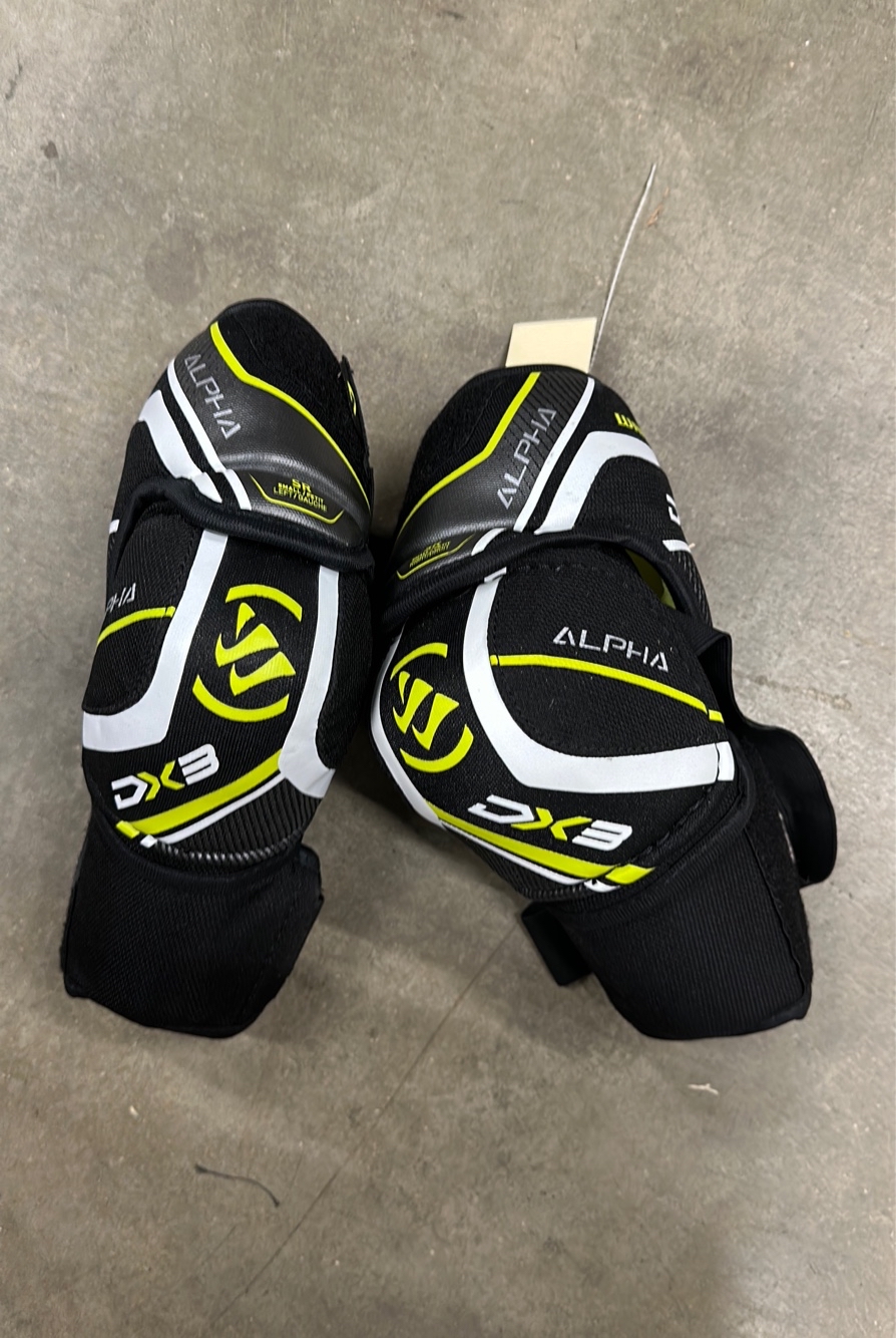New Small Warrior Alpha DX3 Elbow Pads | SidelineSwap