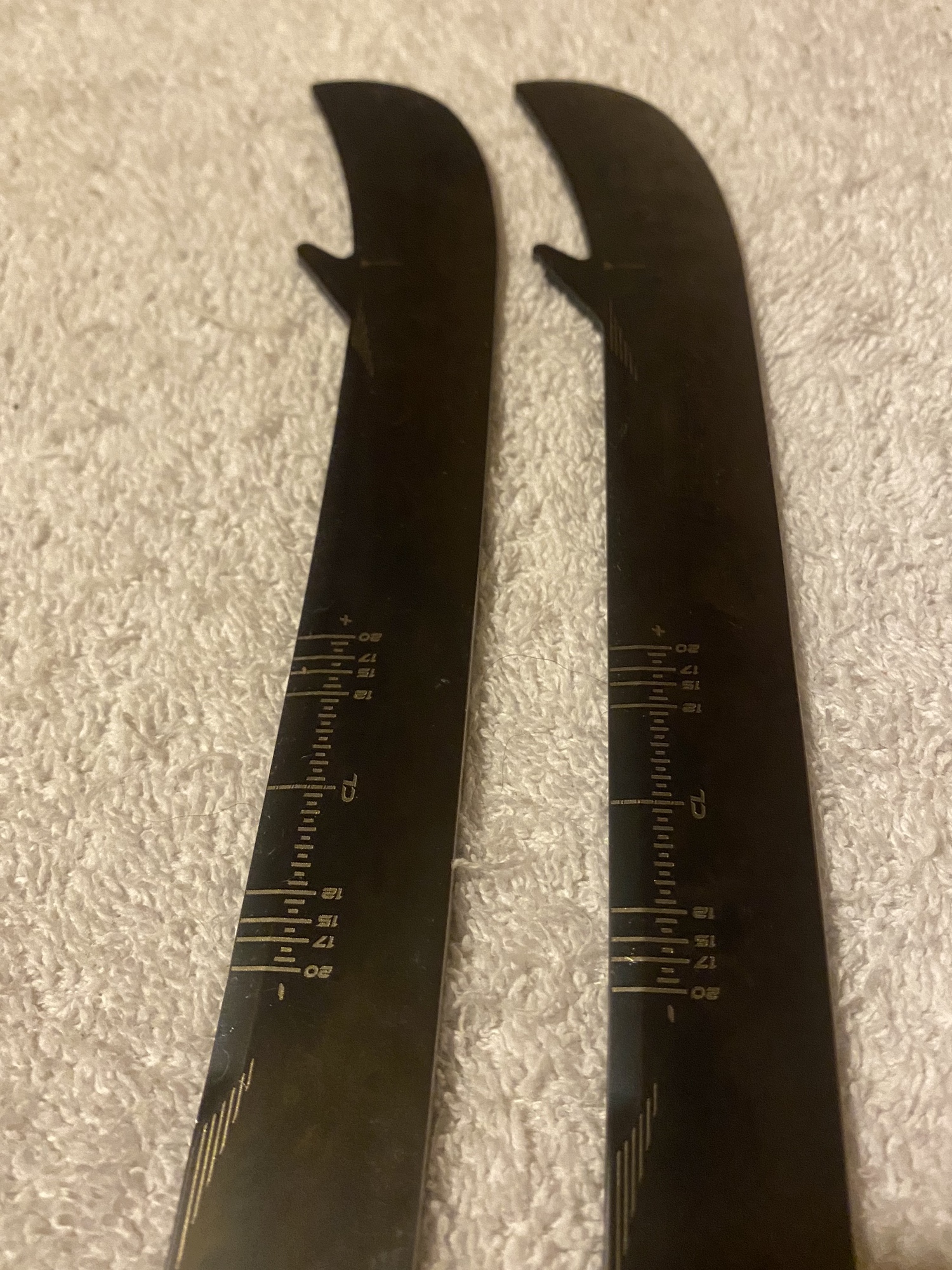 Bauer Hockey Fly-Ti Steel Runners Size 263 New | SidelineSwap