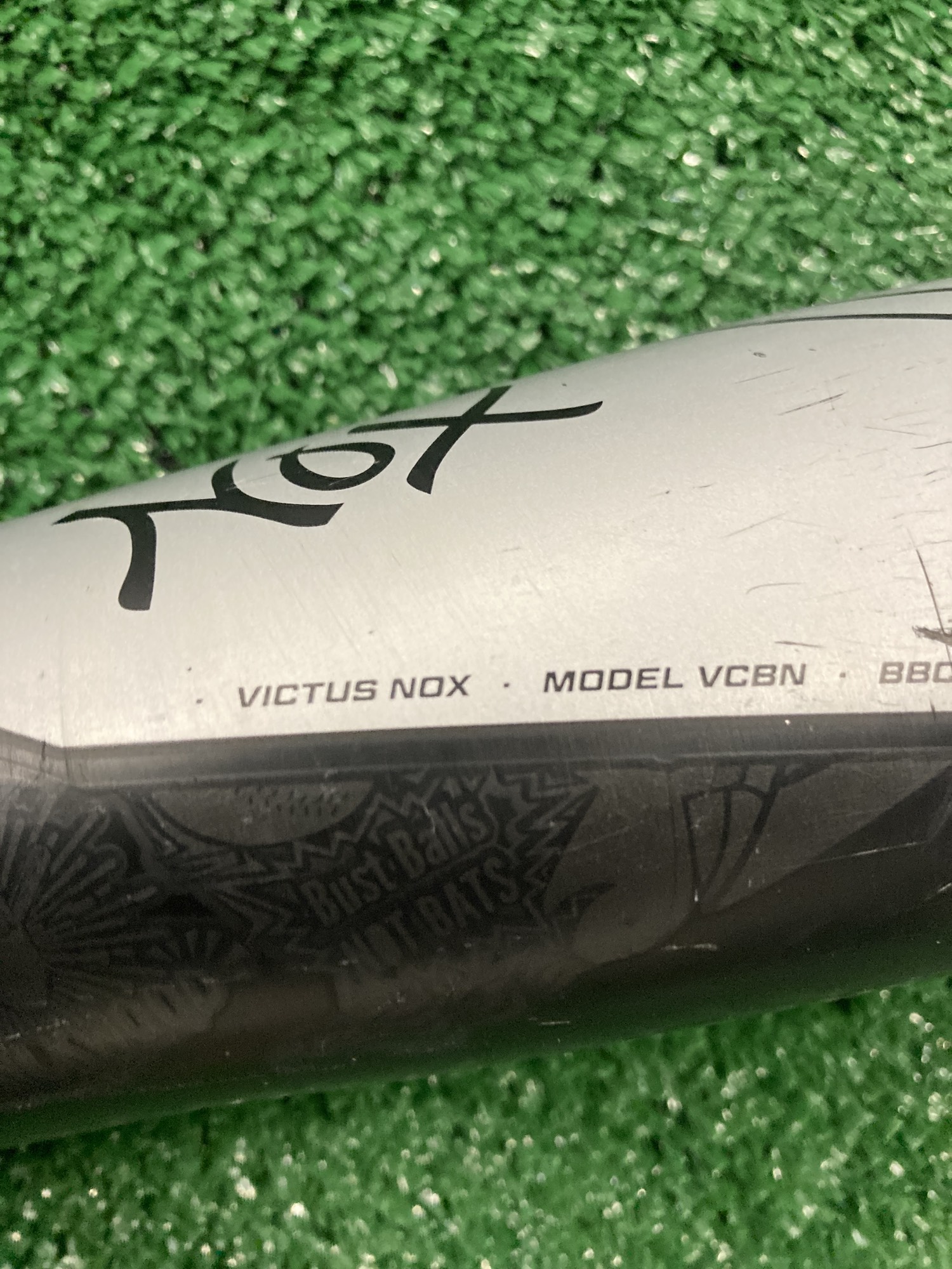 Victus Nox BBCOR Bat 2021 (-3) | SidelineSwap