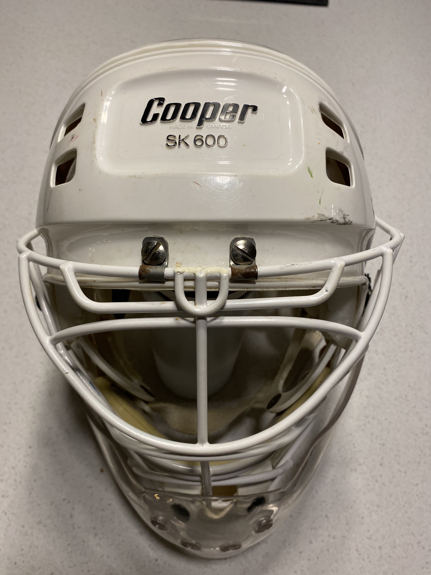 Cooper SK600 HM30 Goalie Helmet | SidelineSwap