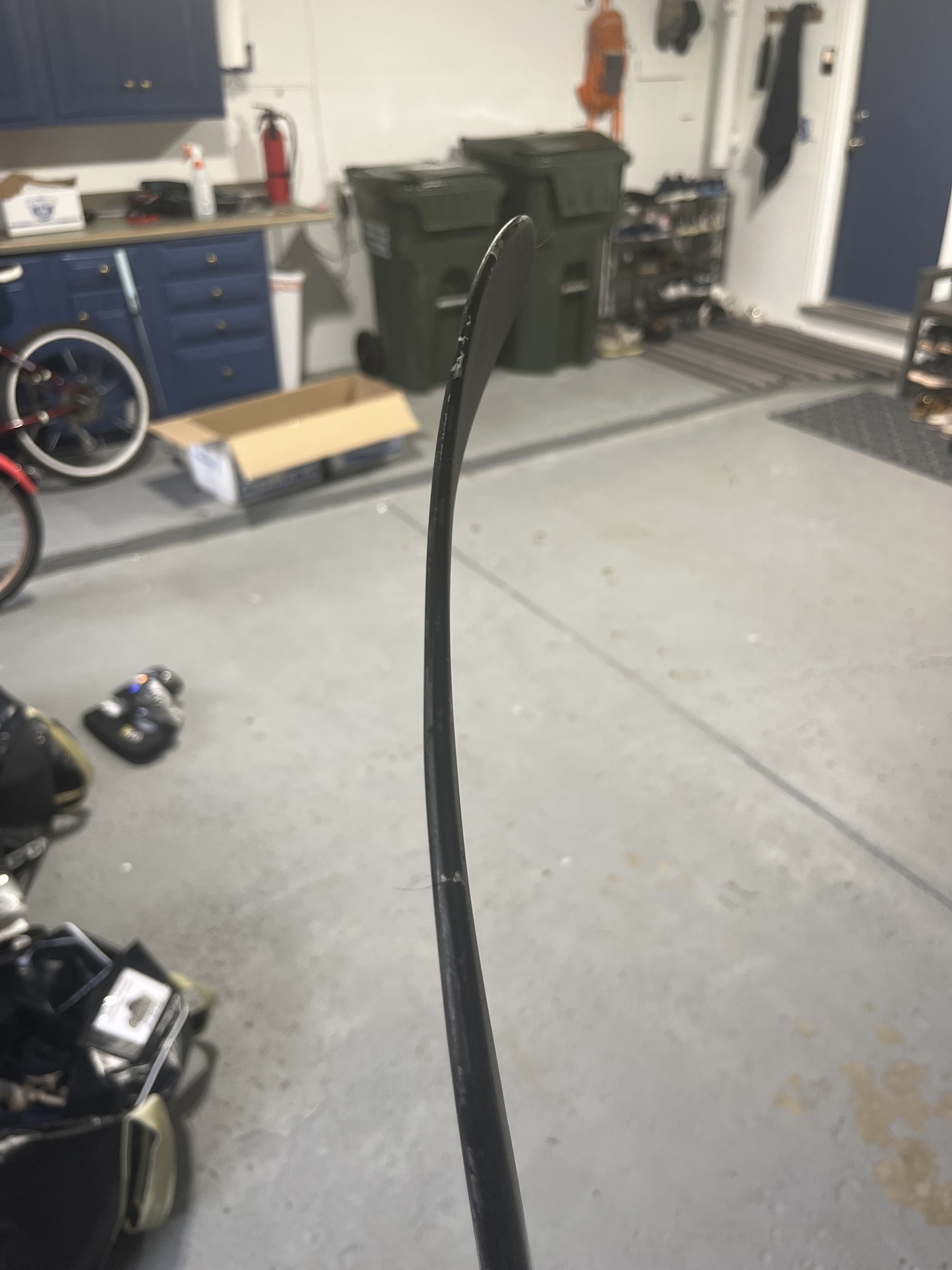 Bauer Agent Proto- R Stick 70 Flex P28 RH | SidelineSwap