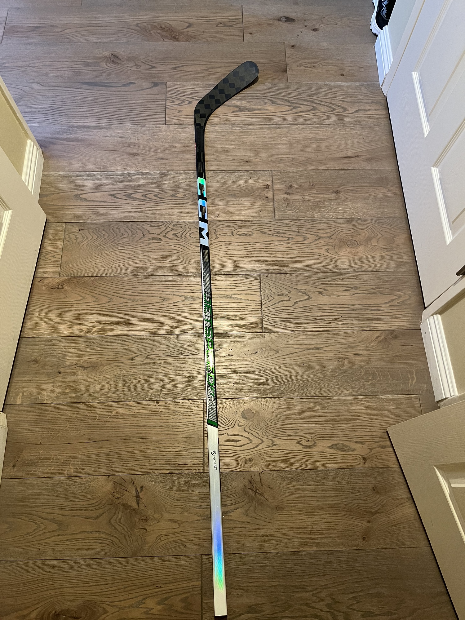 NEW CCM Jetspeed FT6 Pro (Green) 85 Flex P90TM Hockey Stick | SidelineSwap