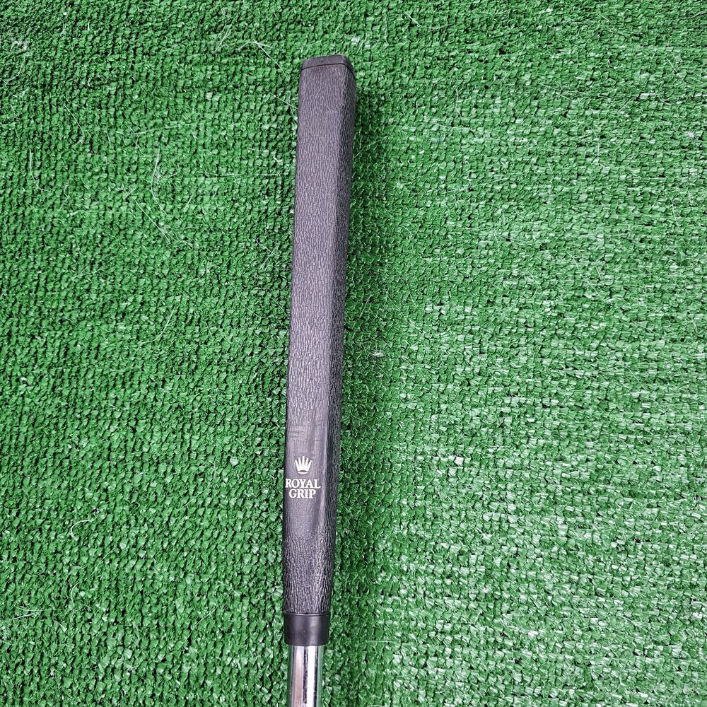 Titleist Acushnet Standard Flange Bullseye Putter 35” Right Handed ...