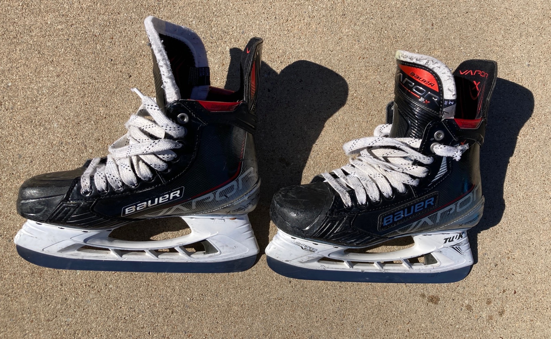 Senior Used Bauer Vapor 3X Hockey Skates 7.0 (Fit 2) | SidelineSwap