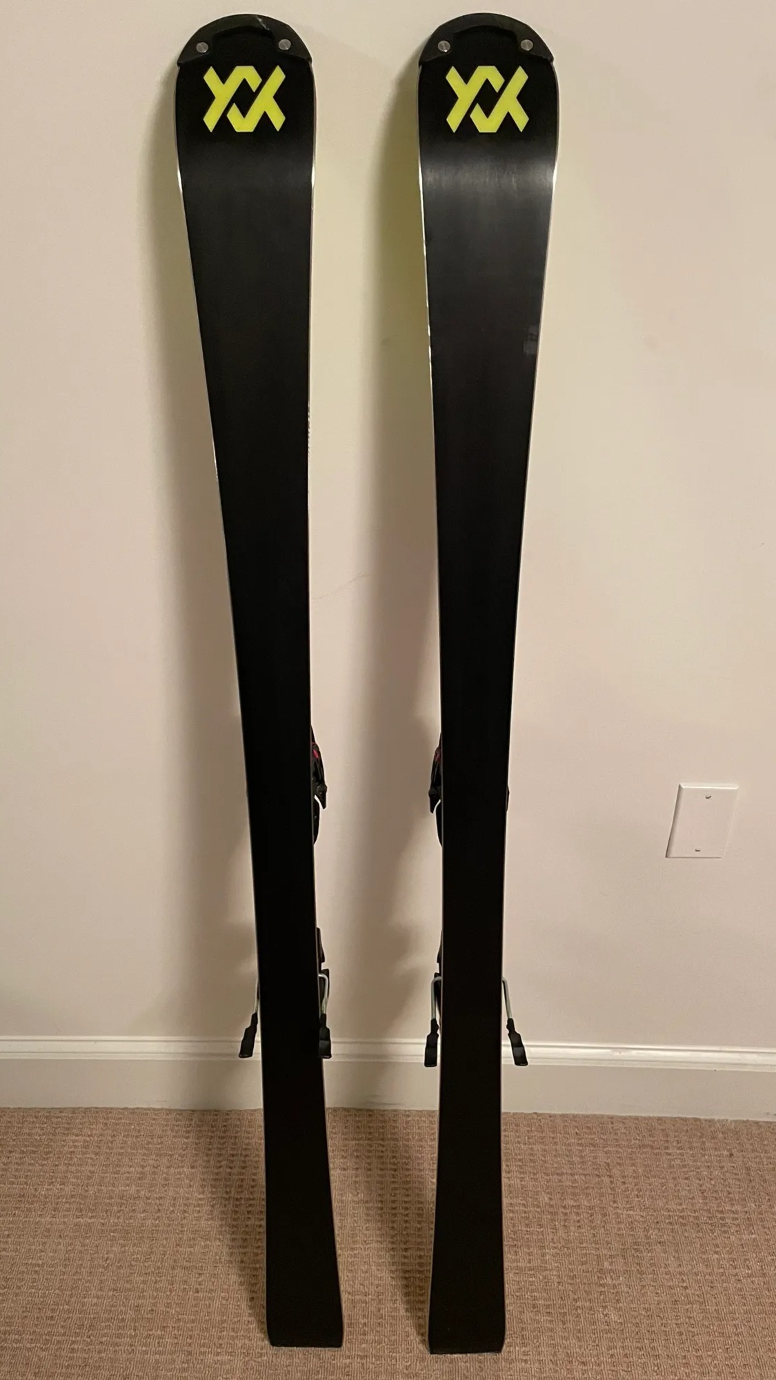 Used 2022-23 Volkl Racetiger JR SL Skis w/Marker XComp 12 Bindings ...