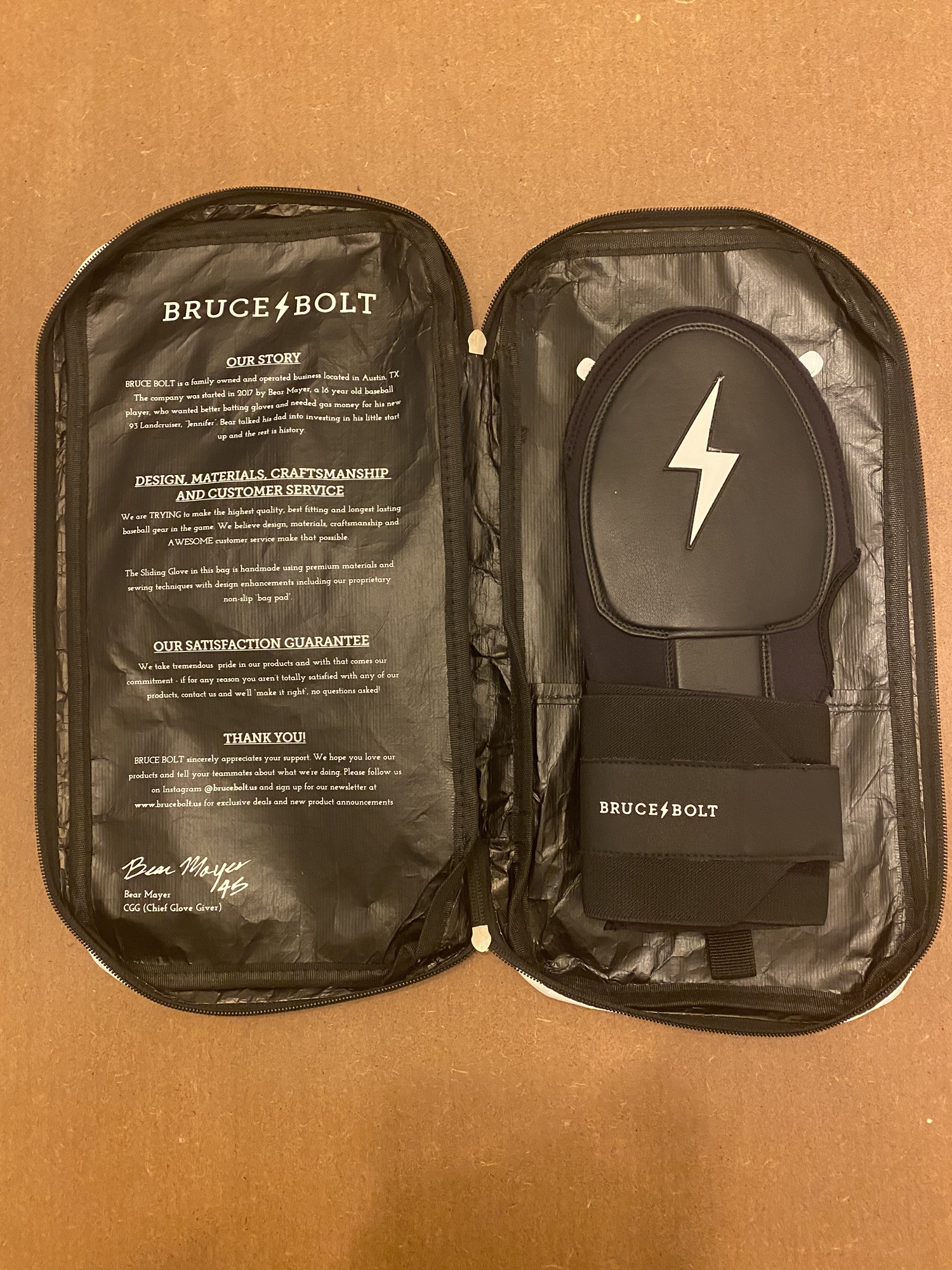 Bruce Bolt Sliding Mitt | SidelineSwap