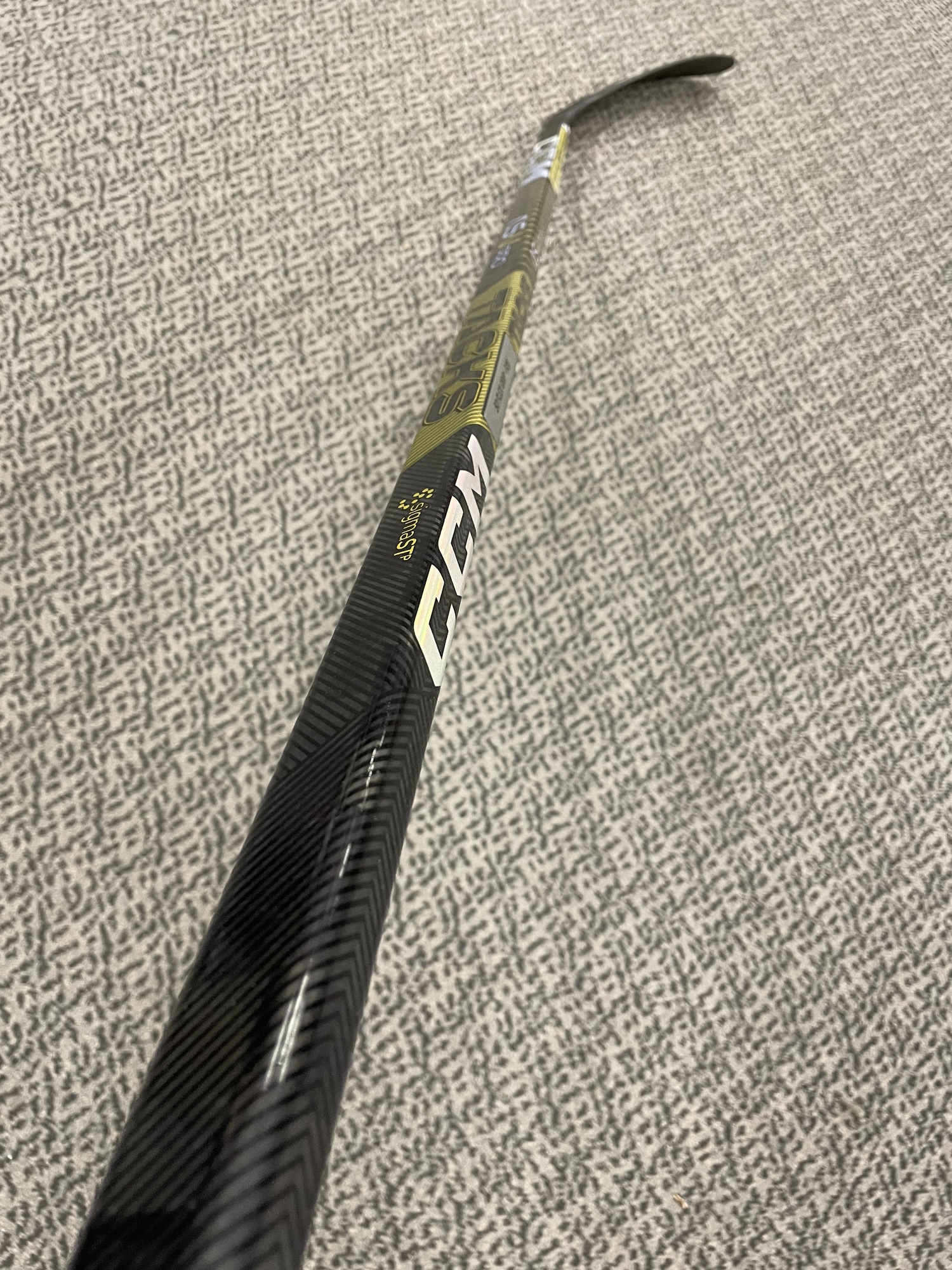CCM AS-V Pro 50 Flex P28 curve left hand stick | SidelineSwap