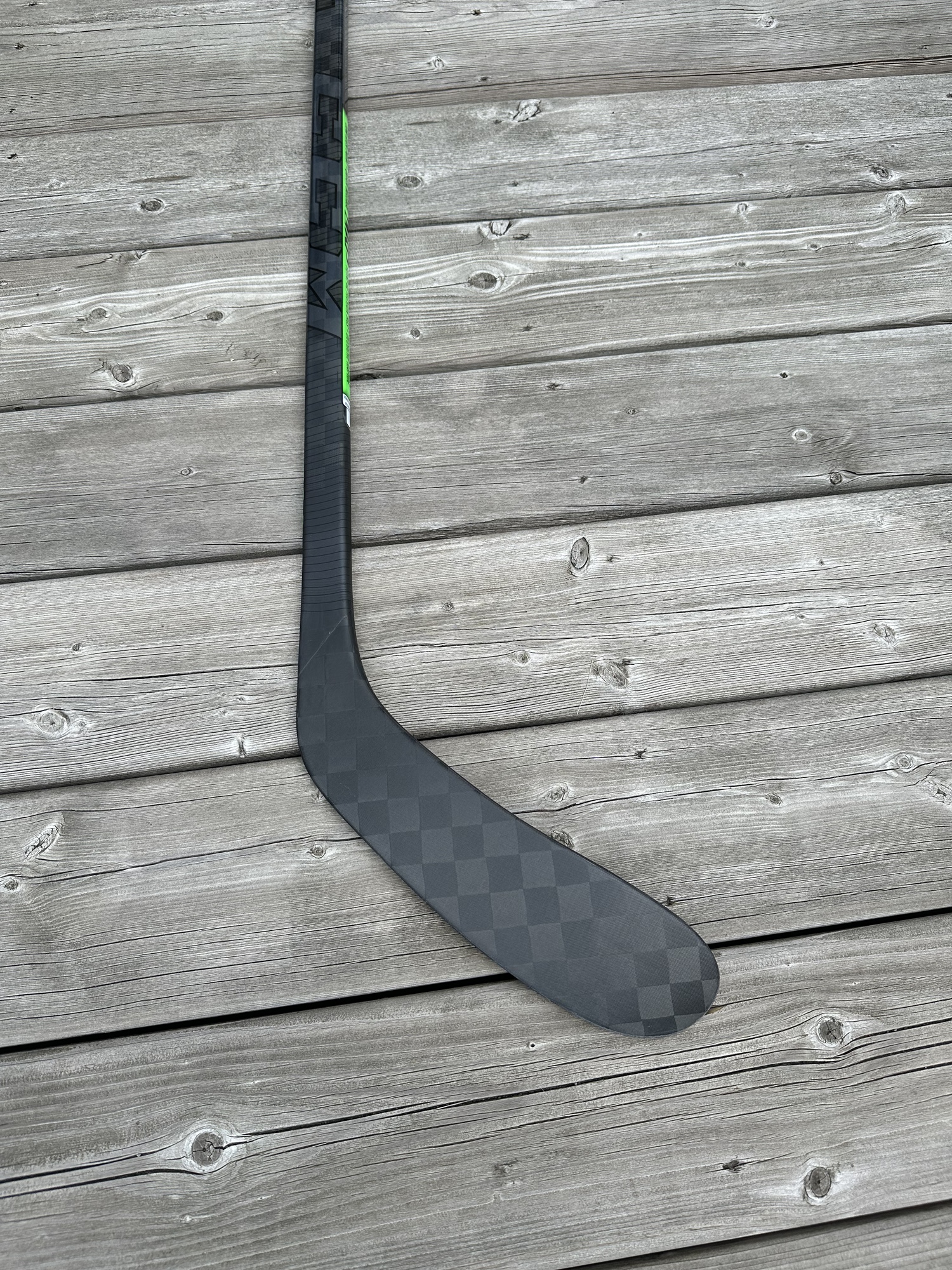CCM Trigger 6 Pro Hockey Stick - Intermediate 65 P28 Right | SidelineSwap