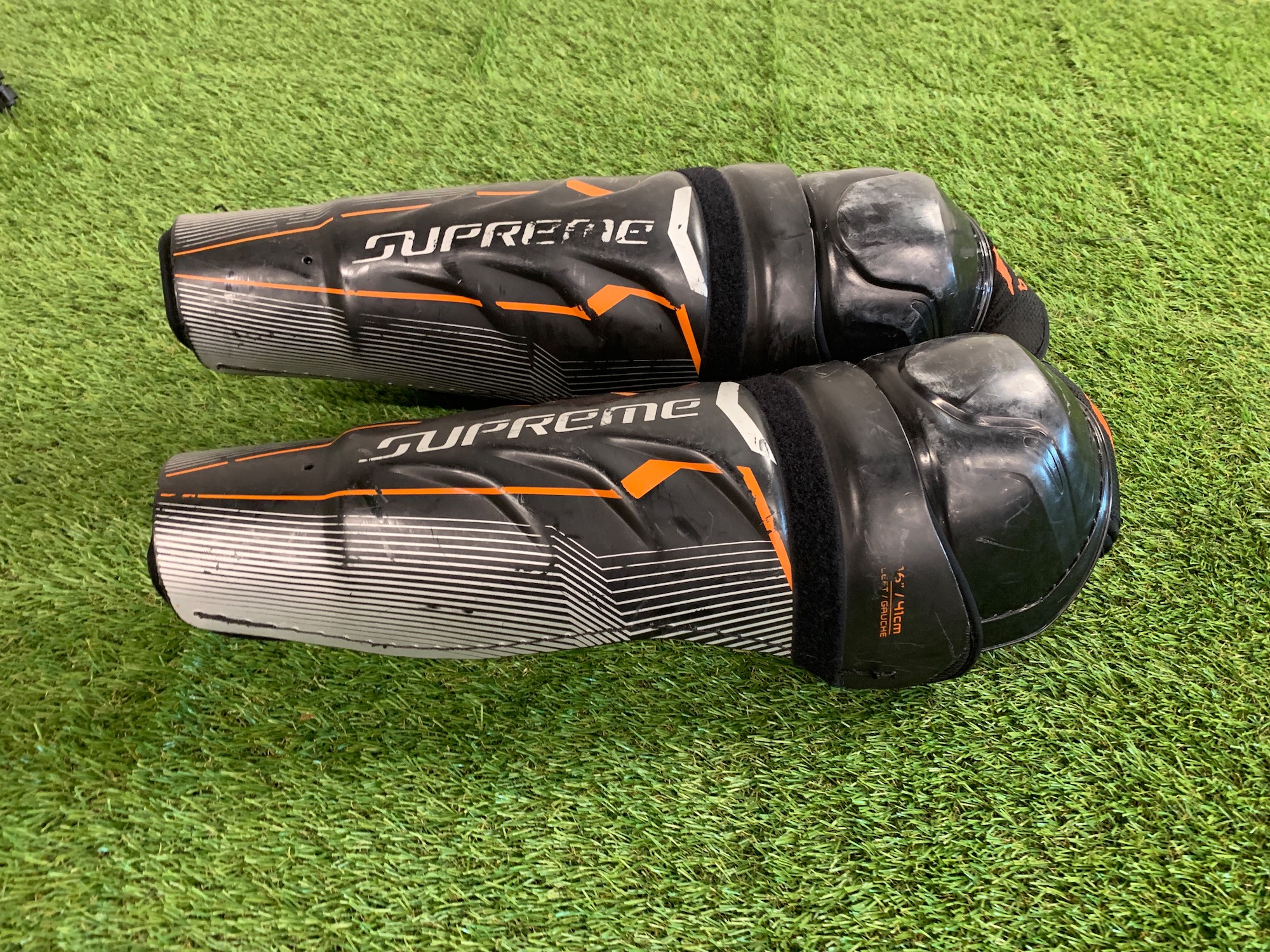 Used Bauer Supreme One.4 Shin Pads | SidelineSwap