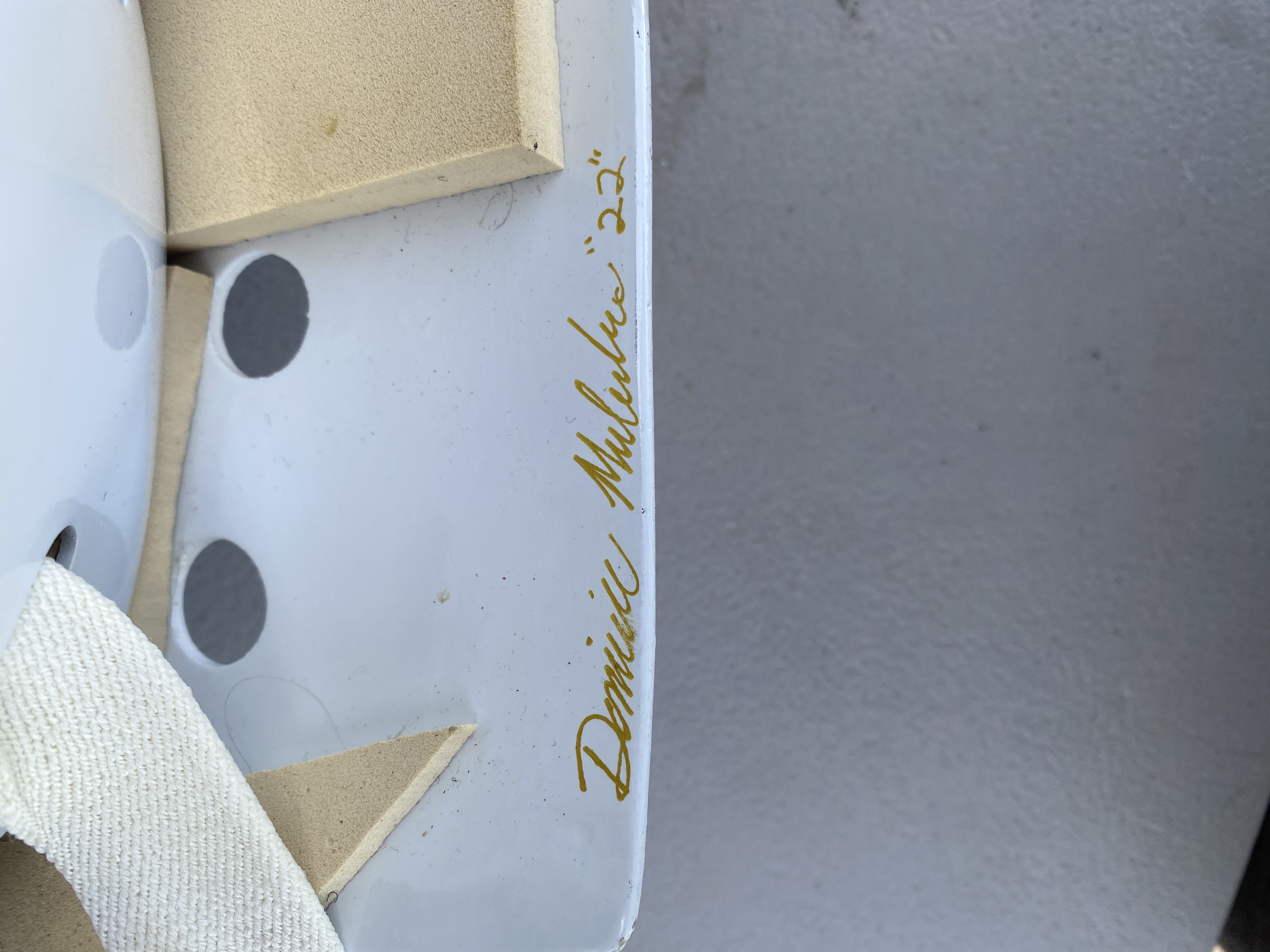 Vaughn Custom Pro Stock White Goalie Mask SPARKS 3494 | SidelineSwap