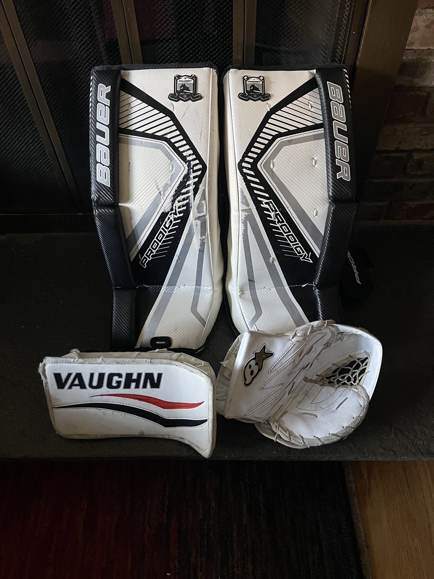 Used Full Goalie Full Set Left Hand Glove Right Hand Blocker | SidelineSwap