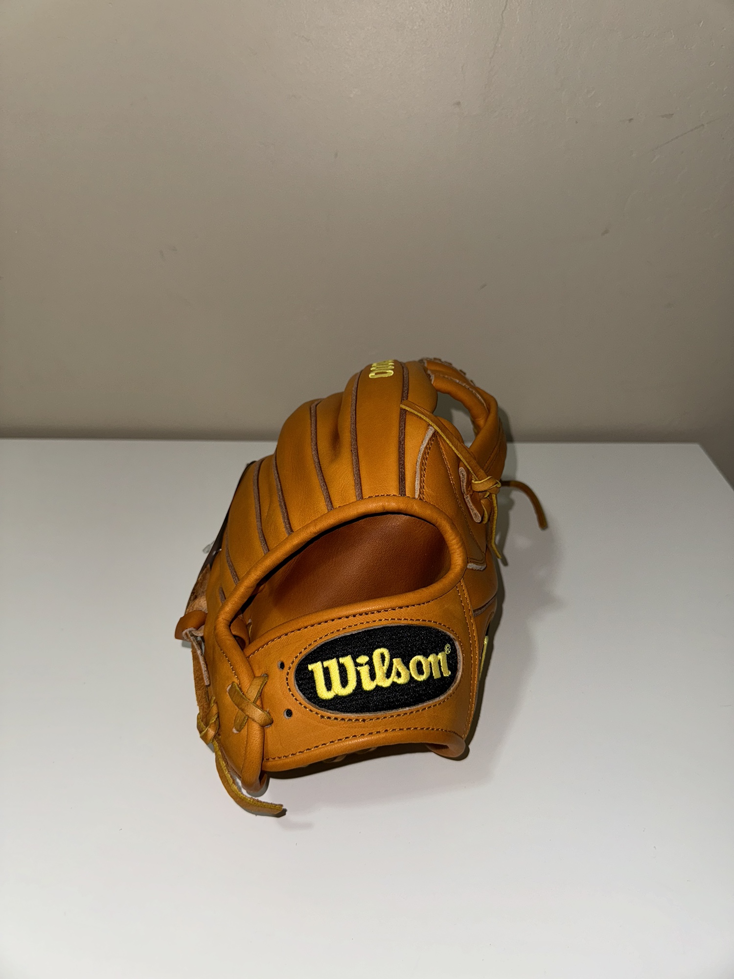 Wilson A2000 EL3 11.75” Infield | SidelineSwap